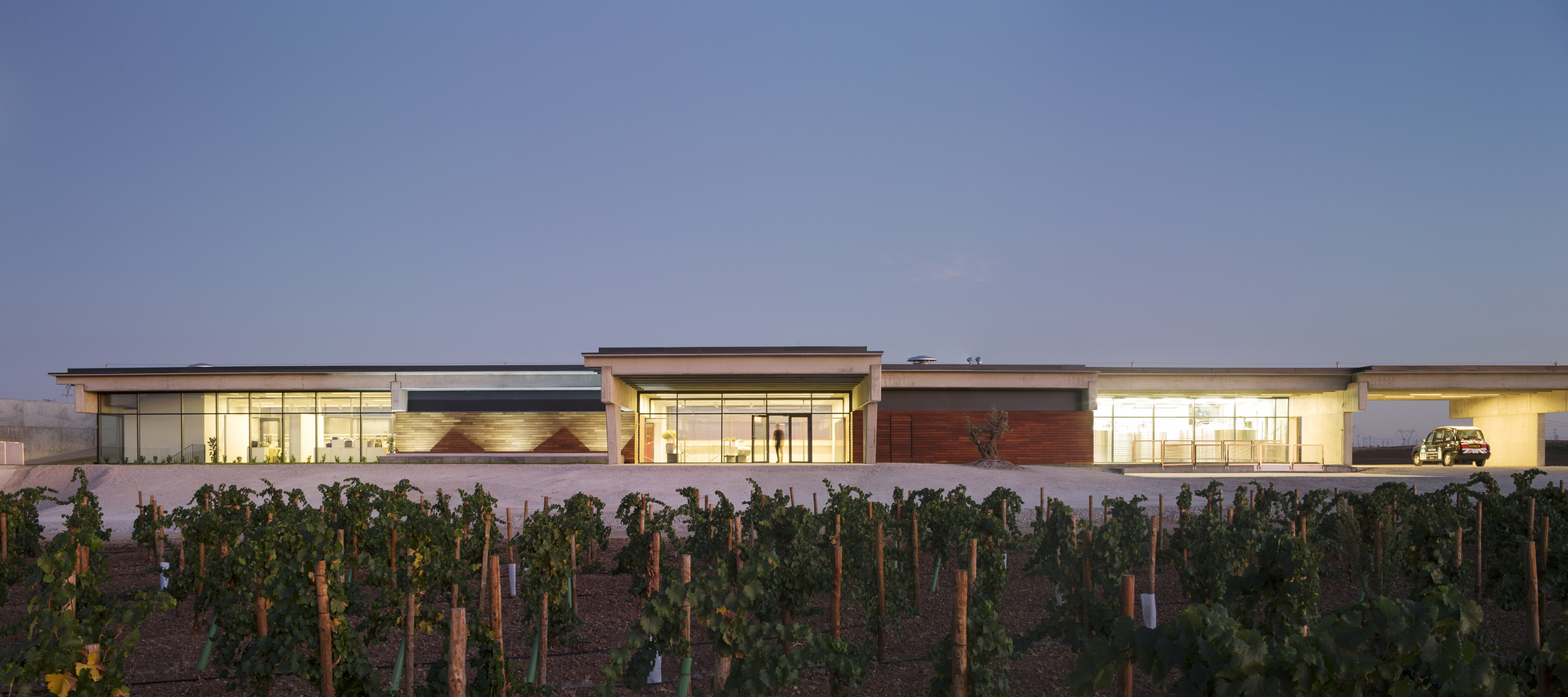 Gallery of Beronia Rueda Winery / IDOM - 10