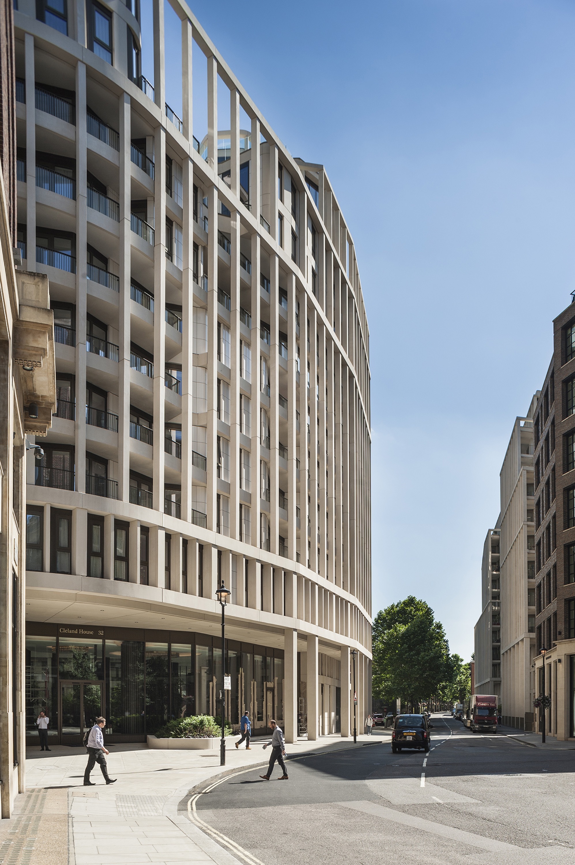 Gallery of 61 Winners Announced for 2018 RIBA London Awards - 37