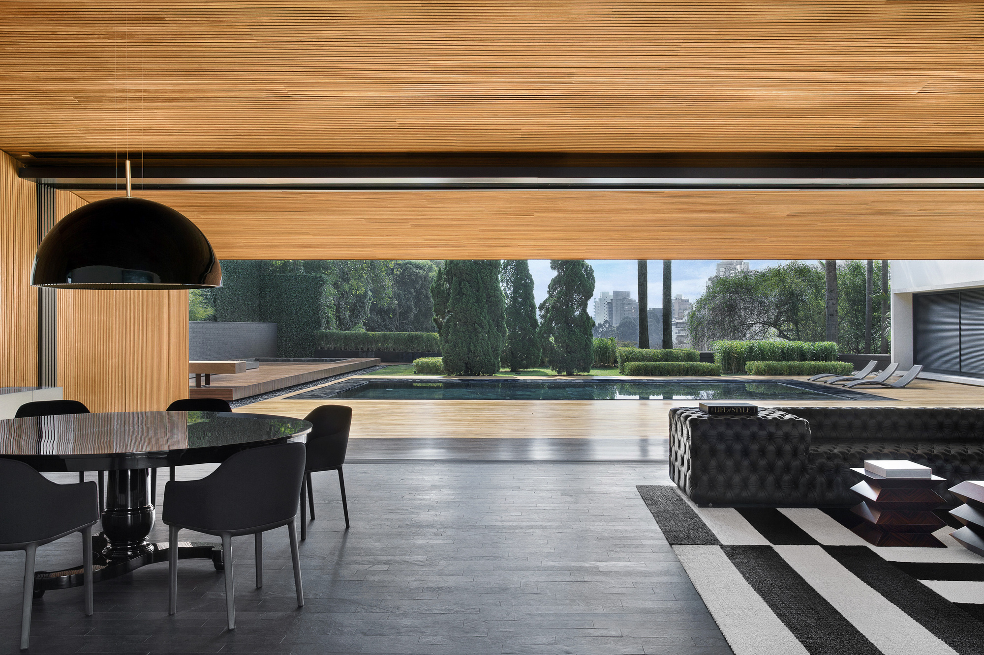 Galeria de Casa MV / Studio Guilherme Torres - 2