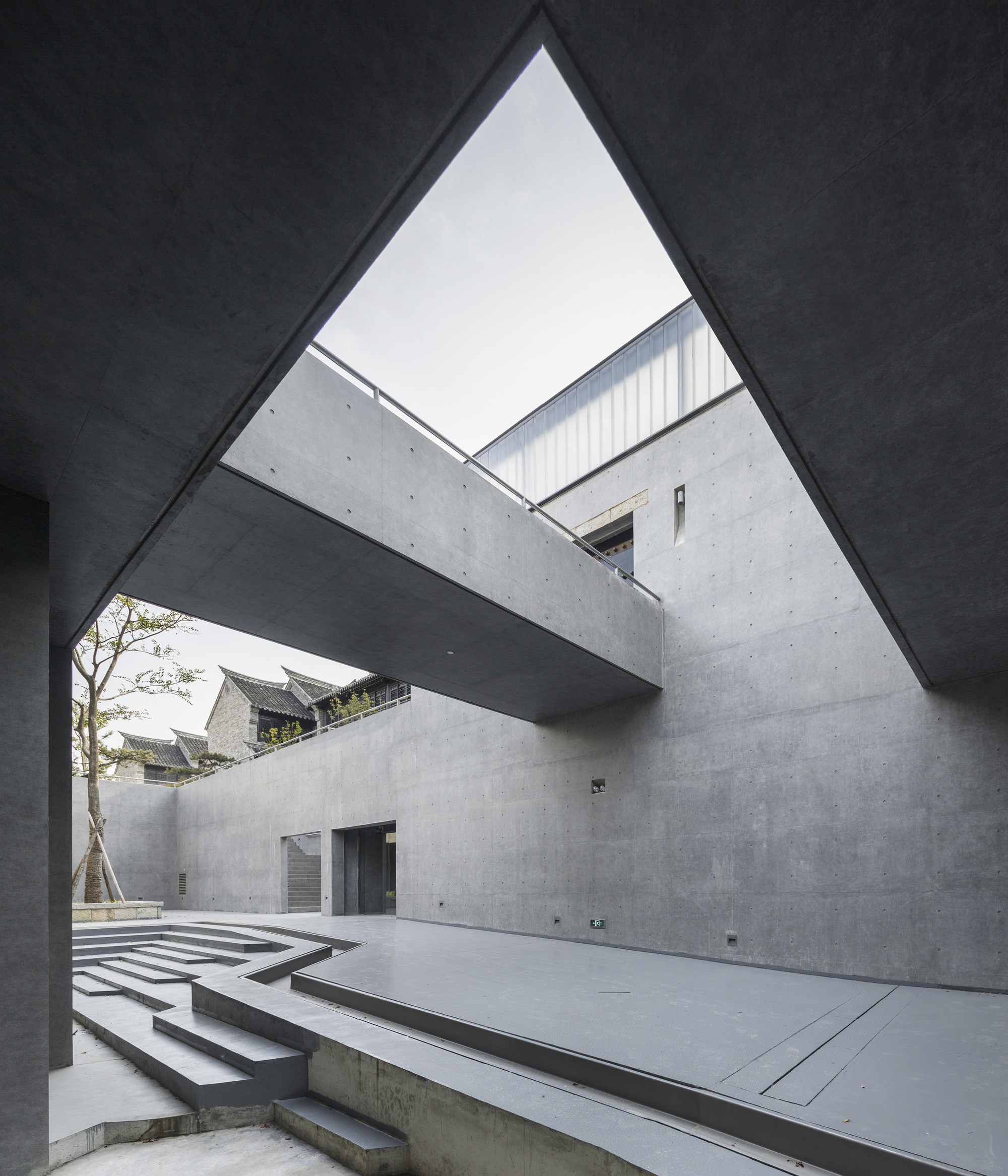 Gallery of Xuzhou City Wall Museum / ARTS Group Continual Architecture - 14