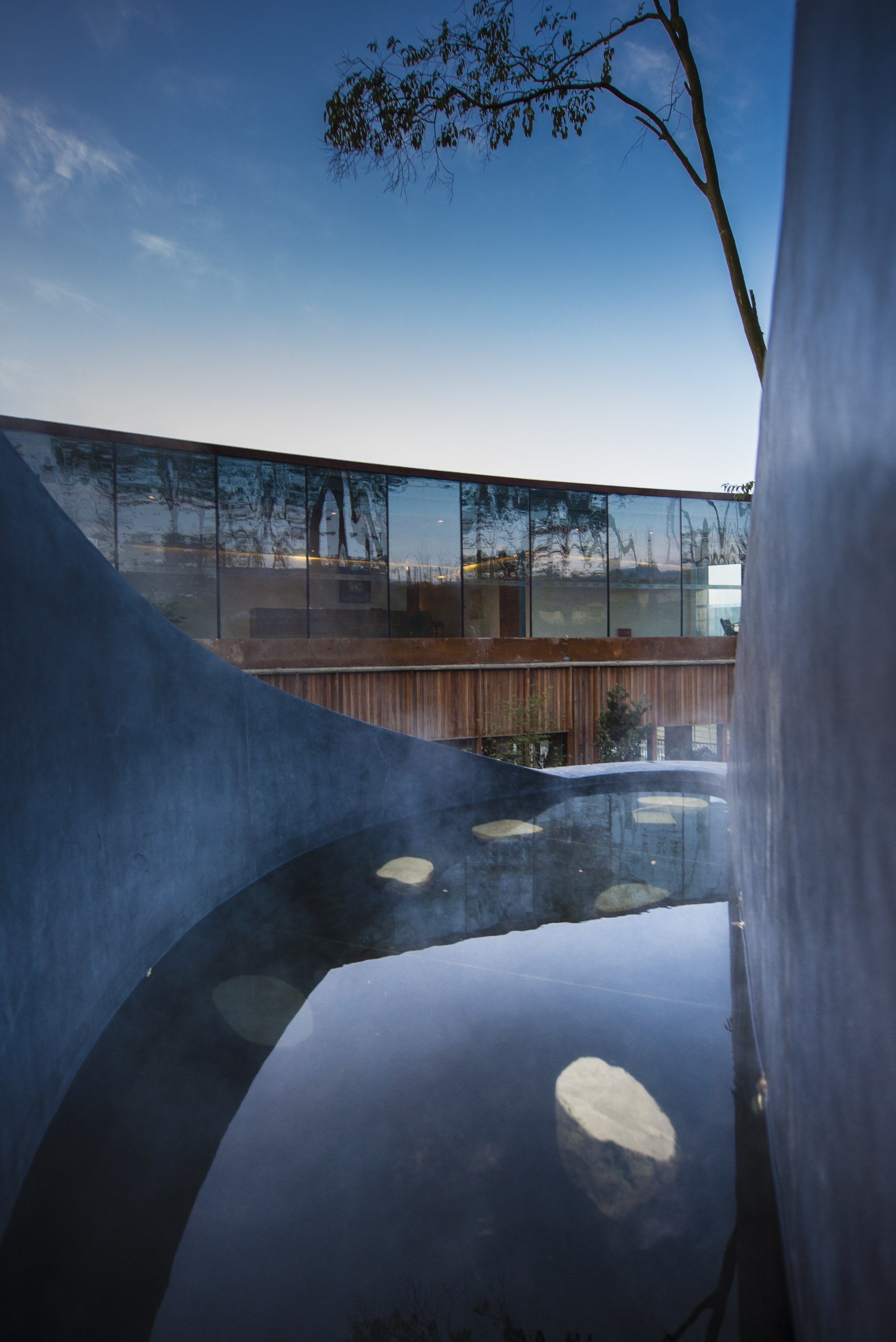 Gallery of Fushengyu Hotspring Resort / AIM Architecture - 8