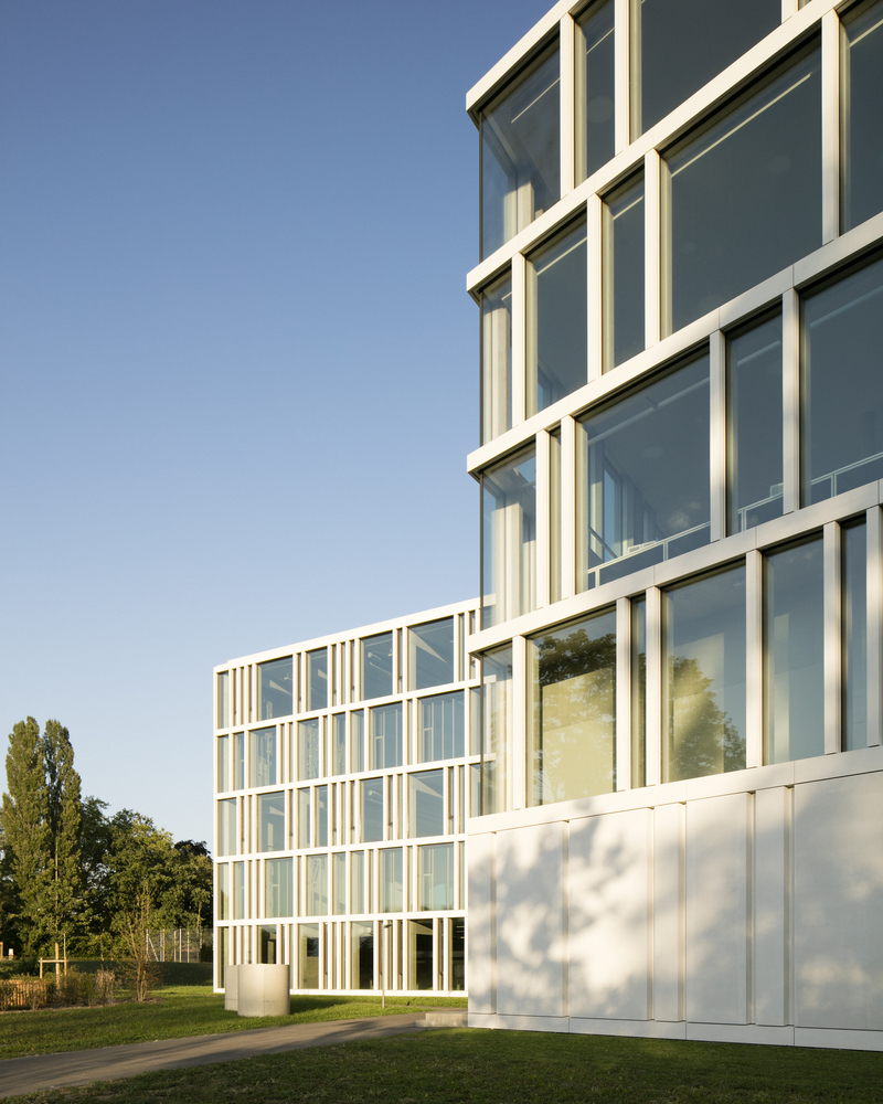 Gallery of Raymond Uldry Business School / meier + associés architectes - 6