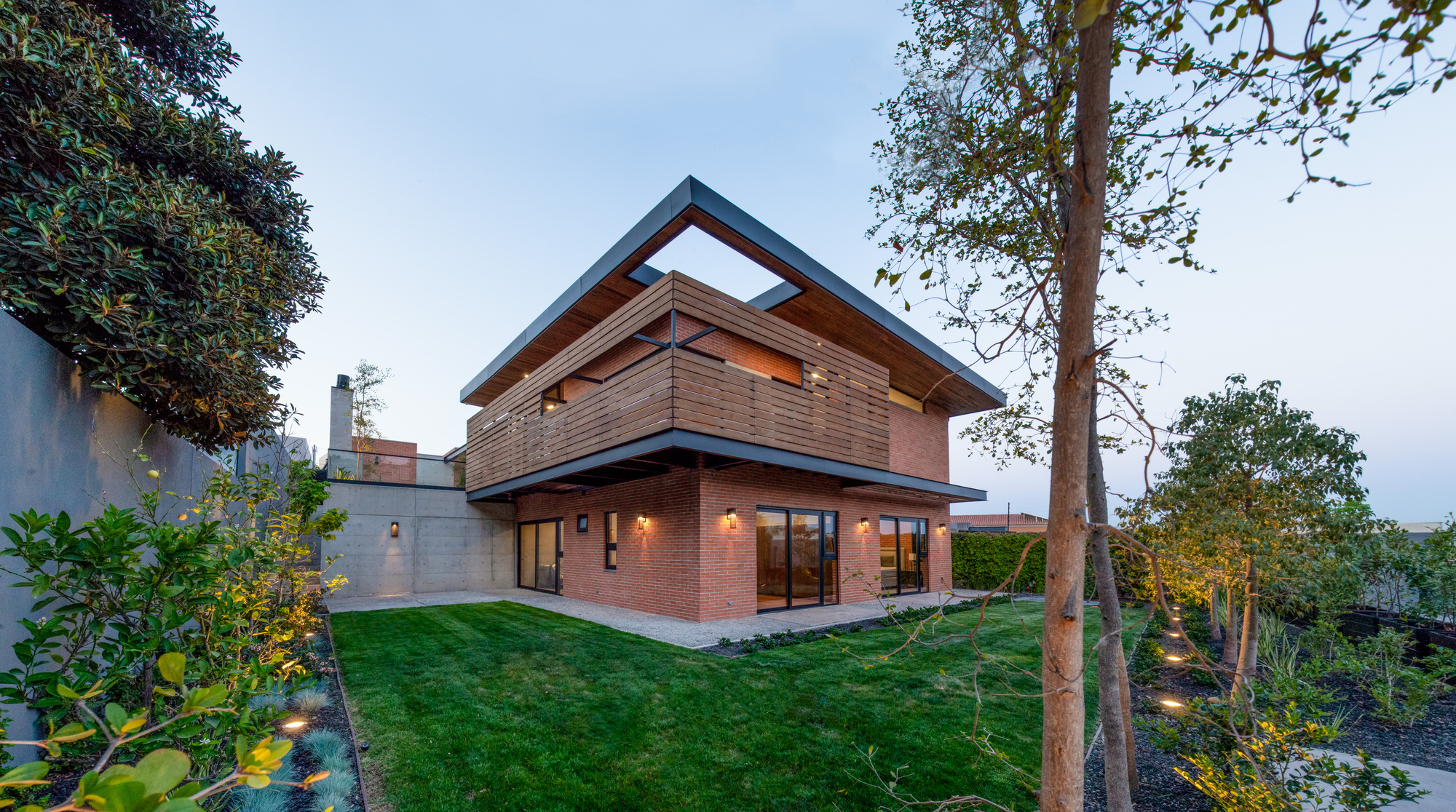 Gallery of PS House / Guillot Arquitectos - 7