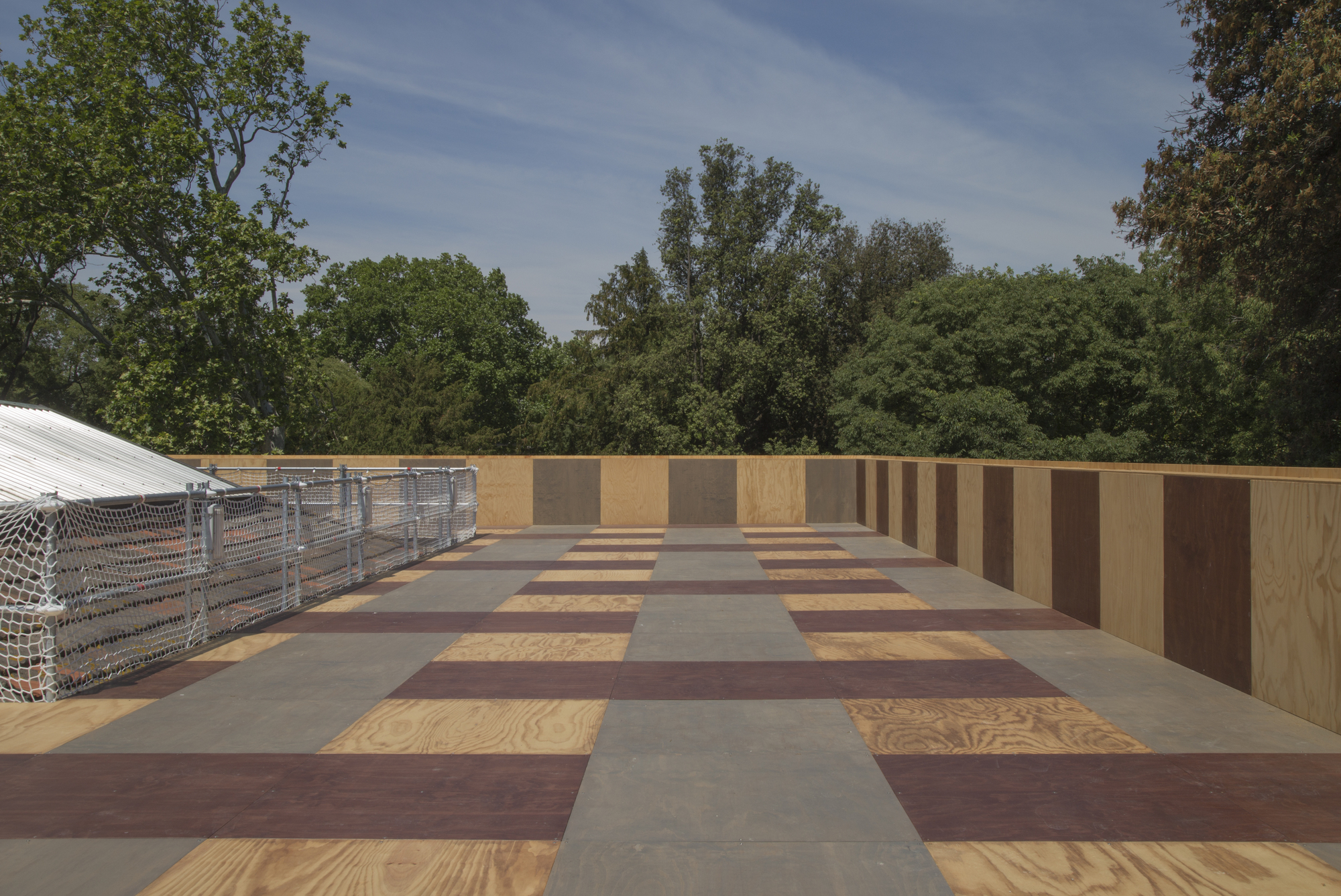 Gallery of "Island": The British Pavilion at the 2018 Venice Biennale - 17