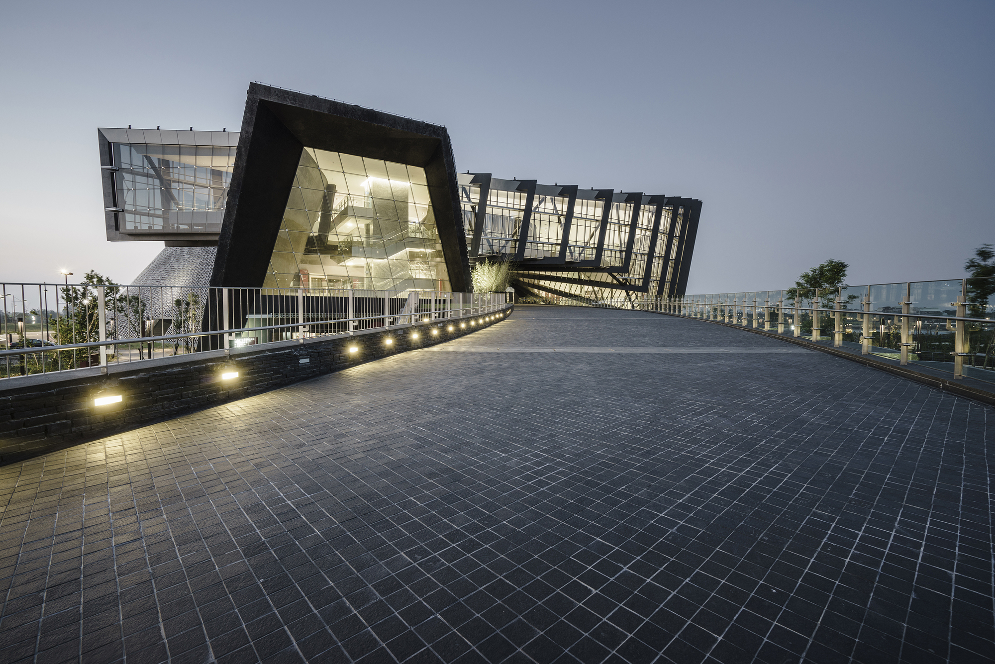 Gallery of Southern Branch of Taiwan Palace Museum / KRIS YAO | ARTECH - 3