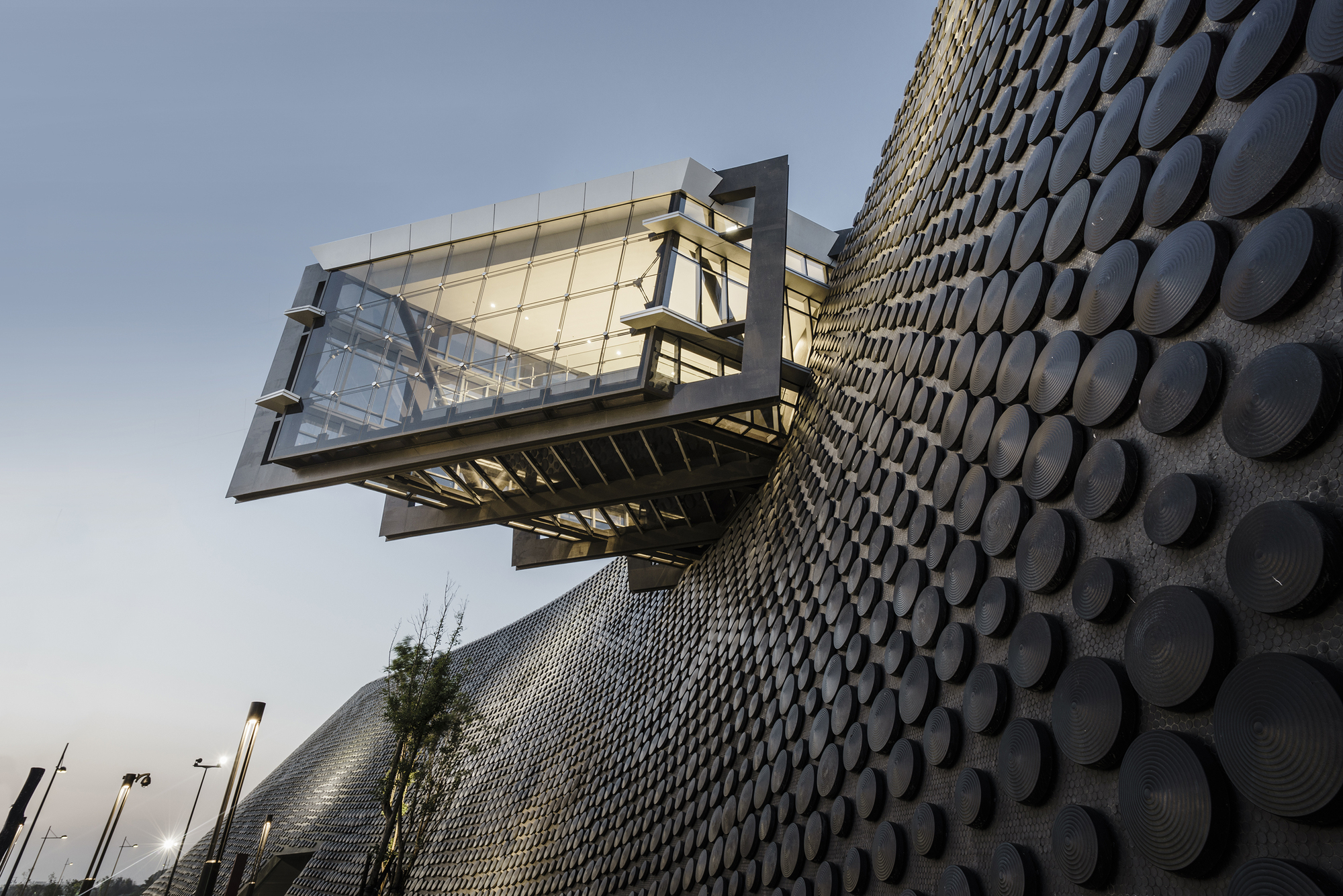 Gallery of Southern Branch of Taiwan Palace Museum / KRIS YAO | ARTECH - 9