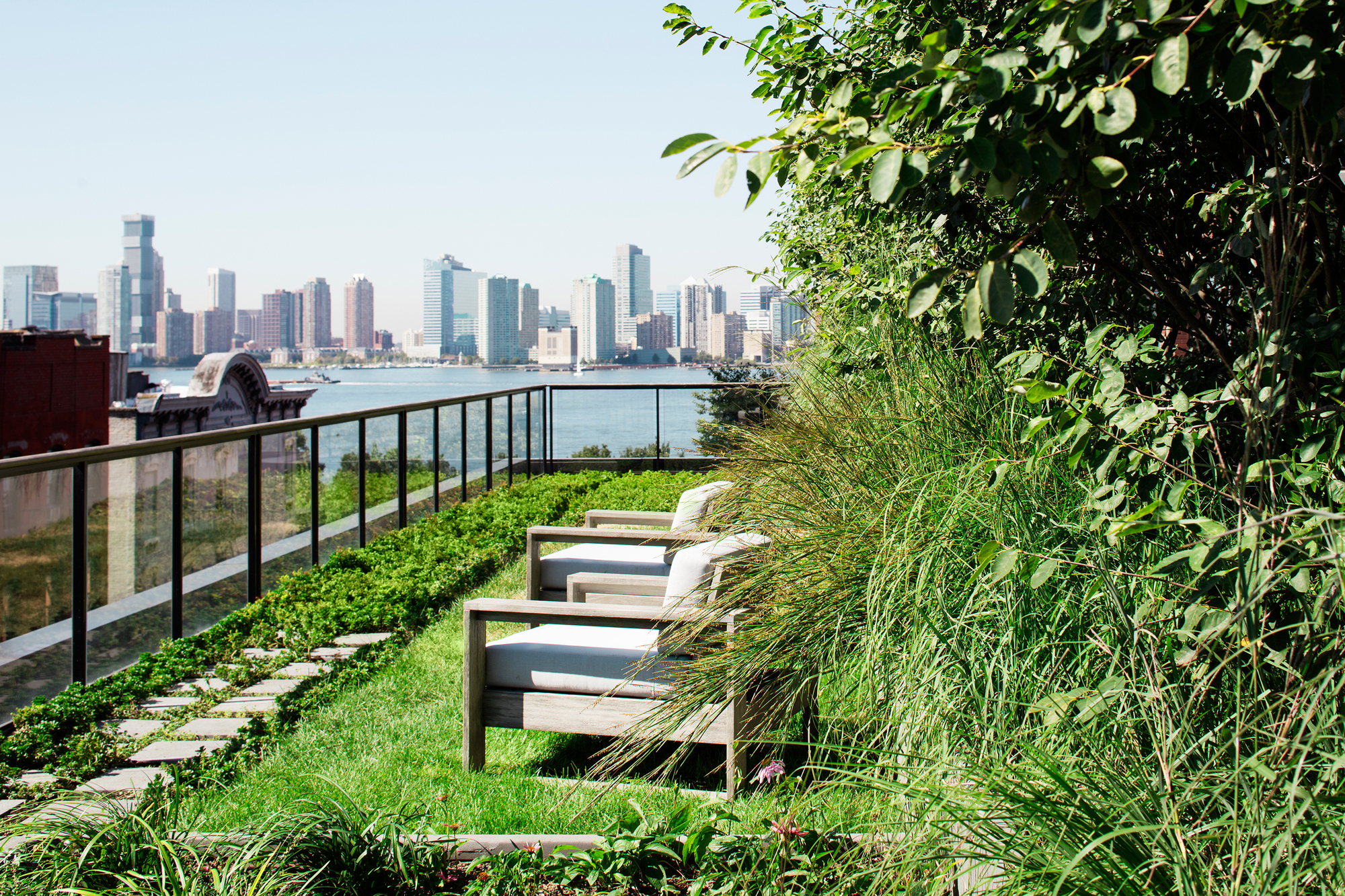 Galería de 150 Charles / Dirtworks Landscape Architecture - 3