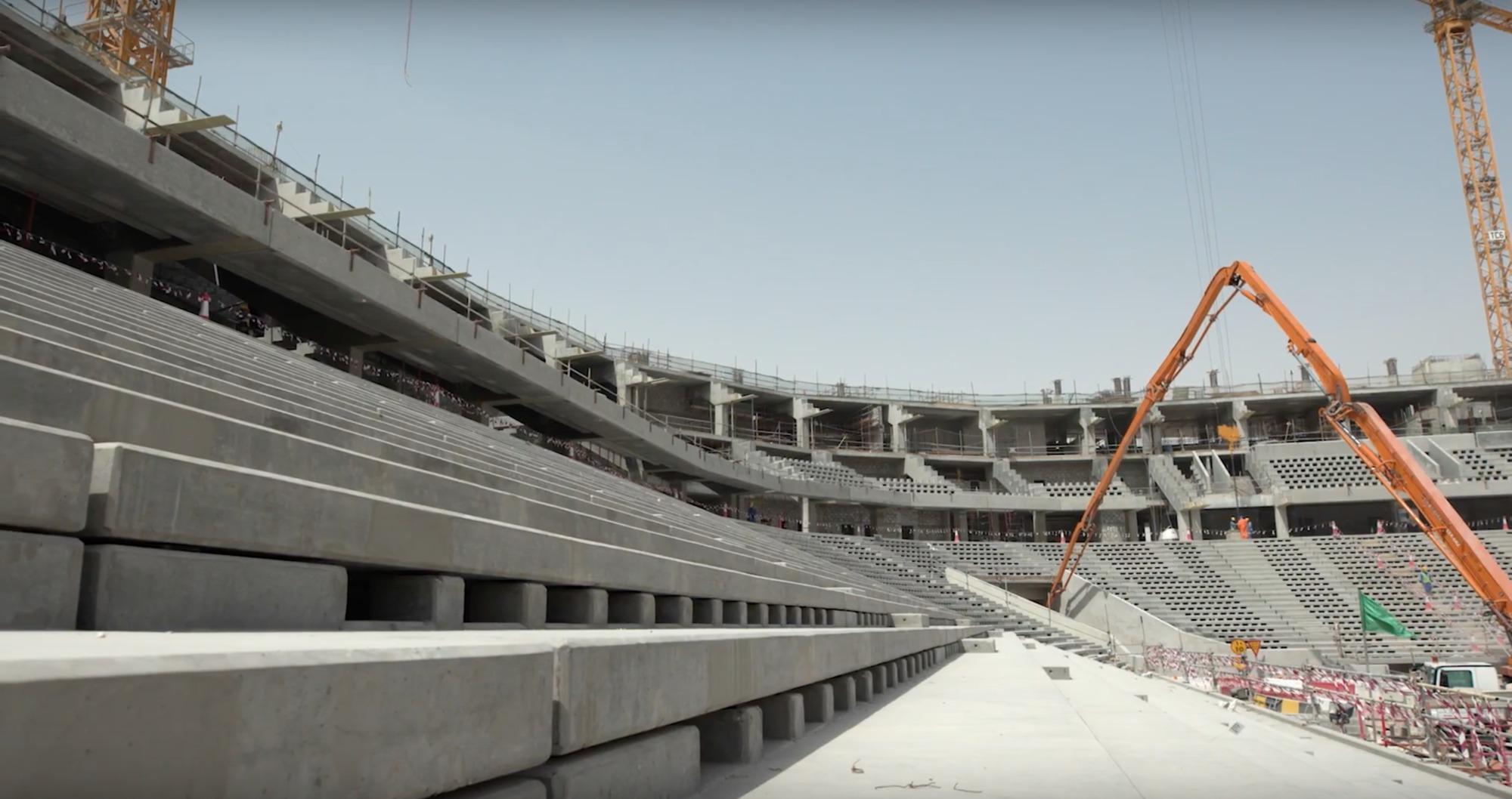 Gallery of These Time-Lapses Capture the Construction of the 2022 Qatar ...