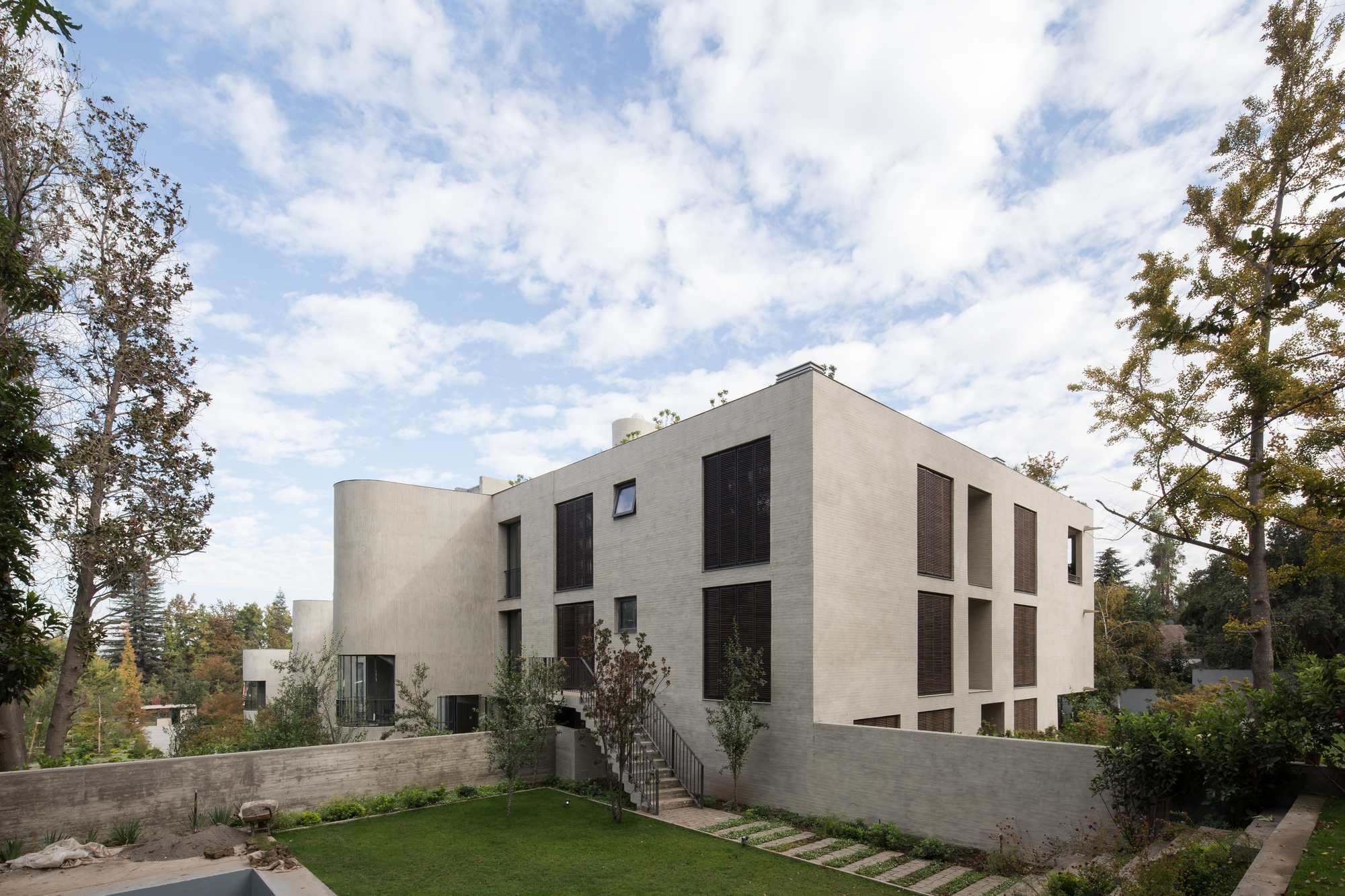 Gallery of San José de la Sierra Building / German del Rio, Nicolas del ...