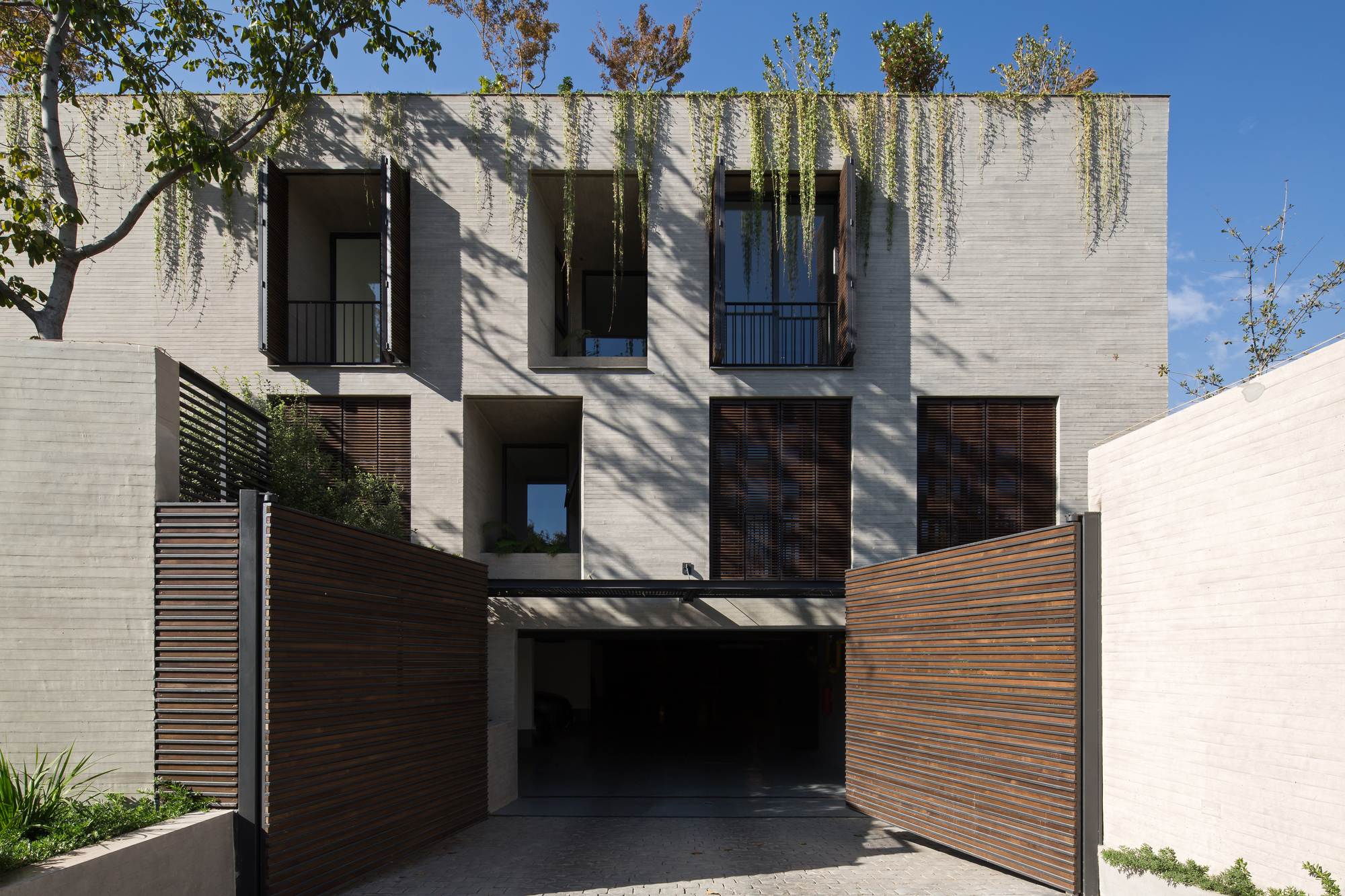 Gallery of San José de la Sierra Building / German del Rio, Nicolas del ...