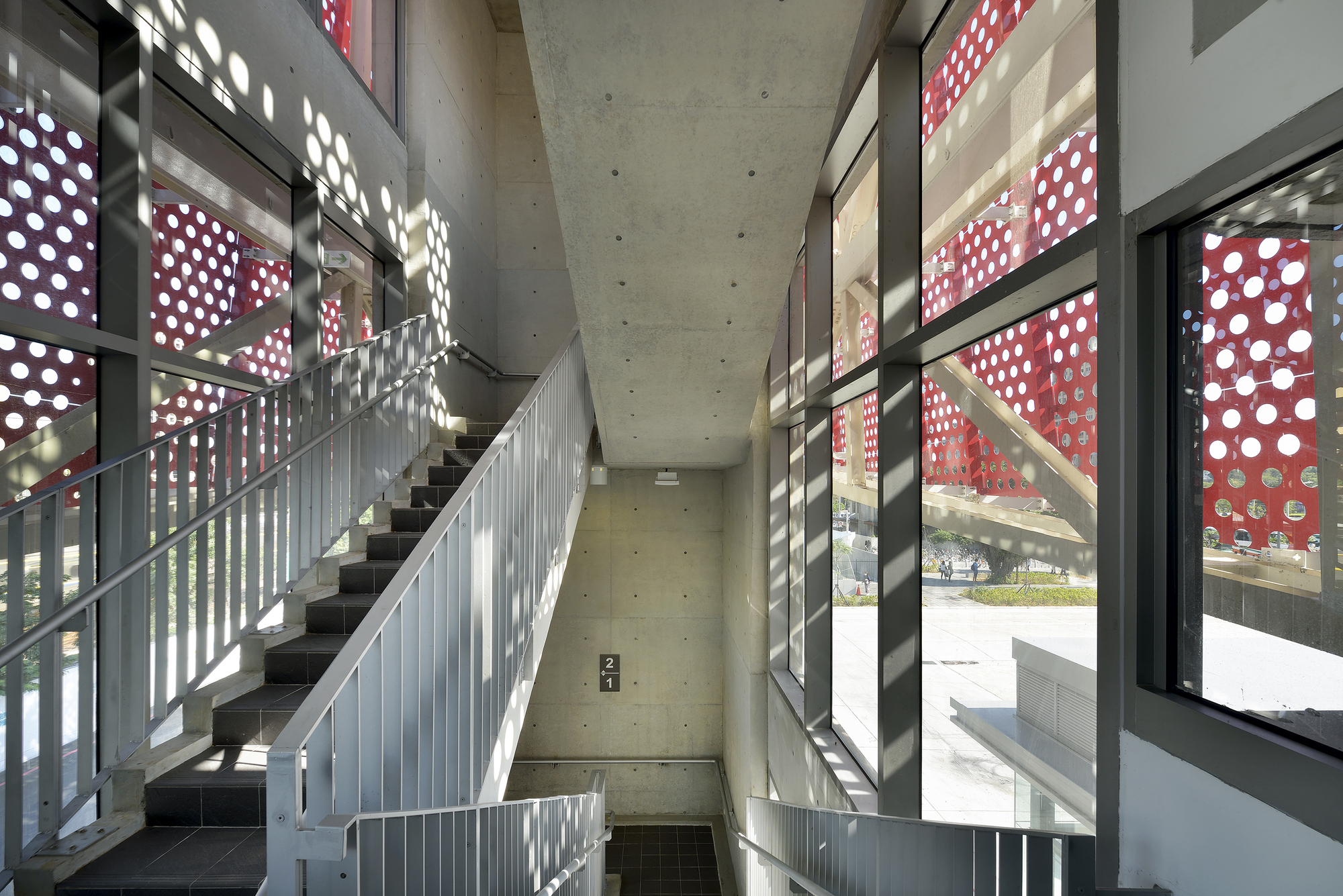 Galería de Terminal de Buses Hsinchu / KRIS YAO | ARTECH - 4