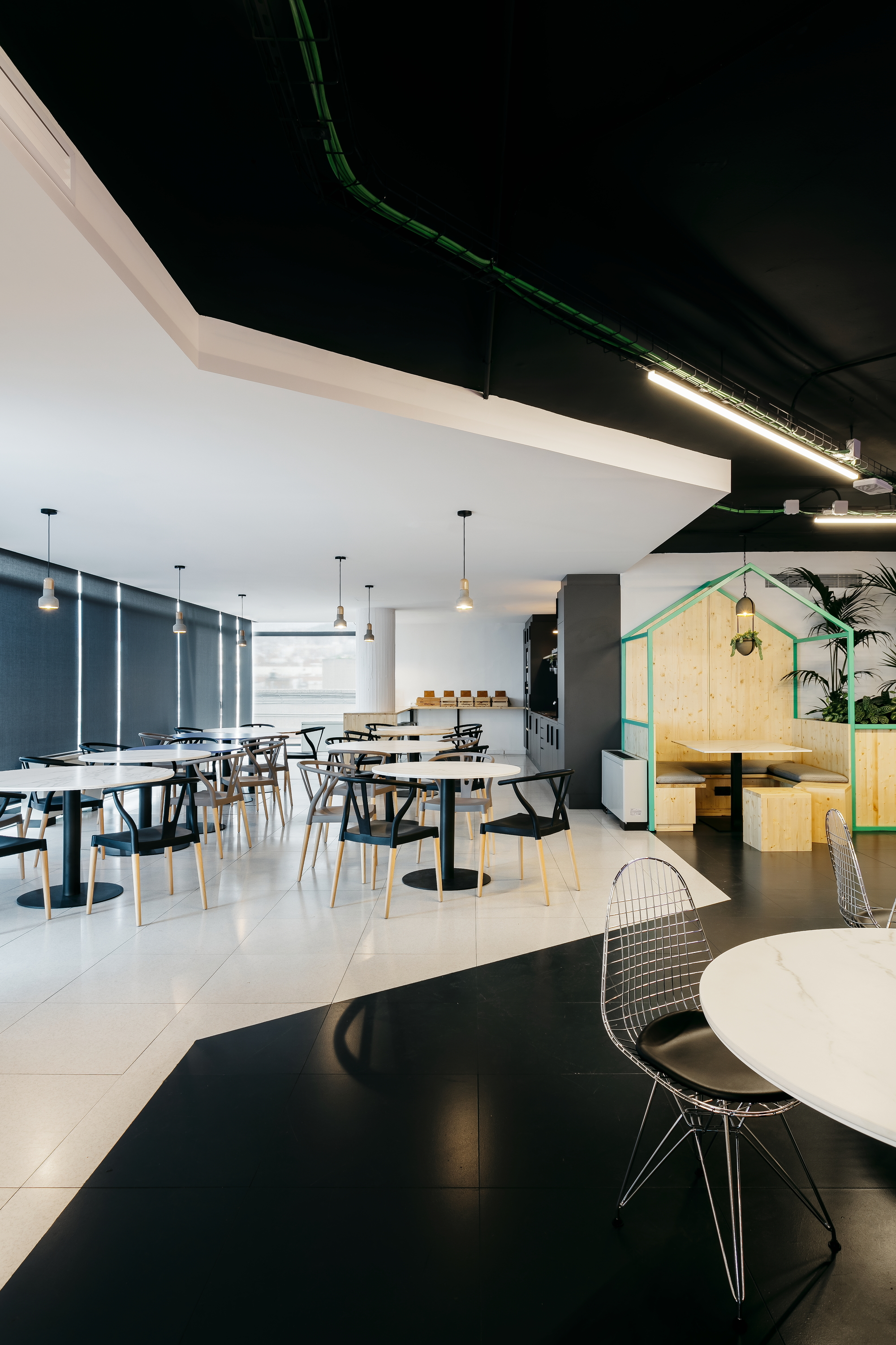 Galería de Creación de Oficinas para Badiapp / Meta-studio - 6