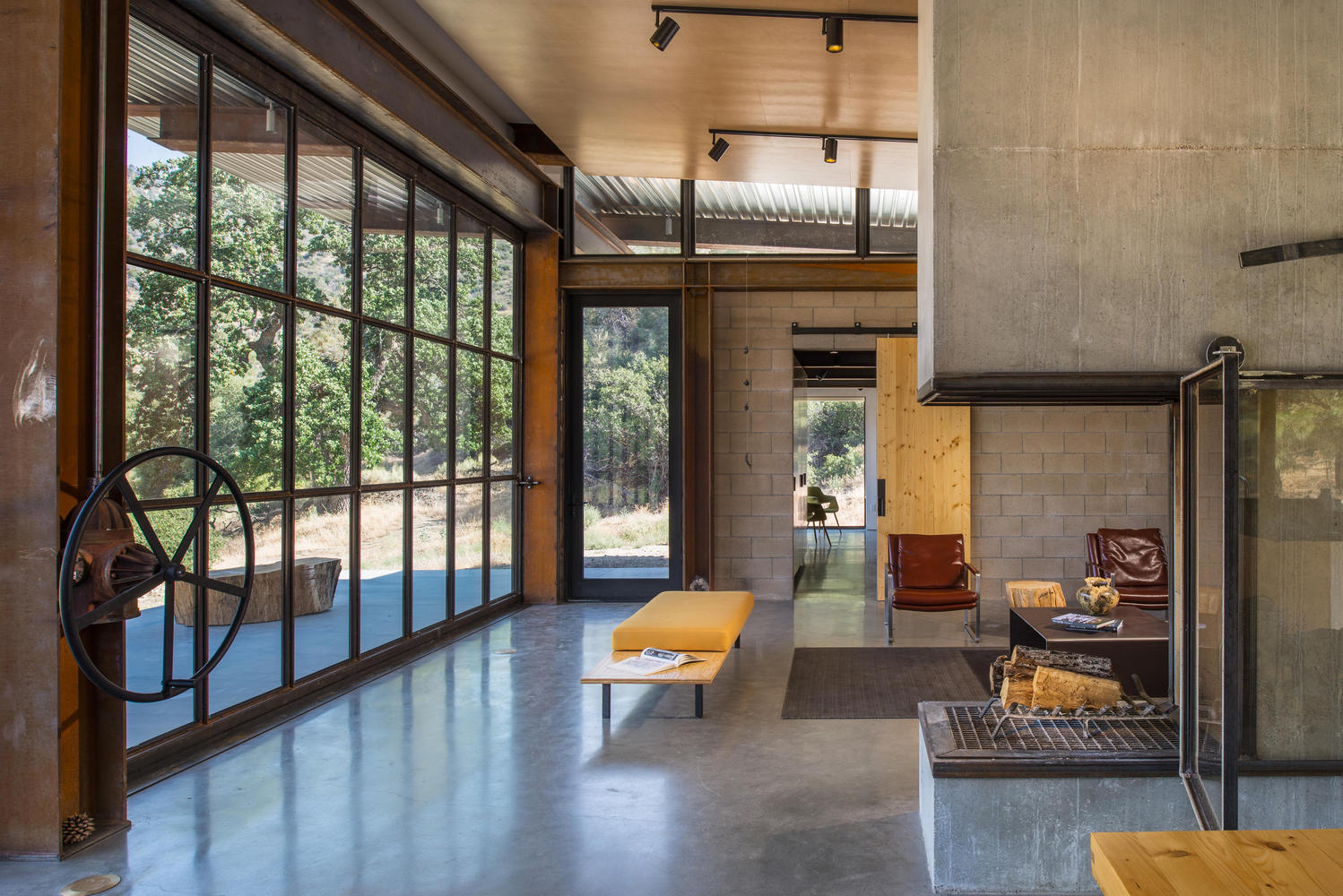 Gallery of Sawmill / Olson Kundig - 20