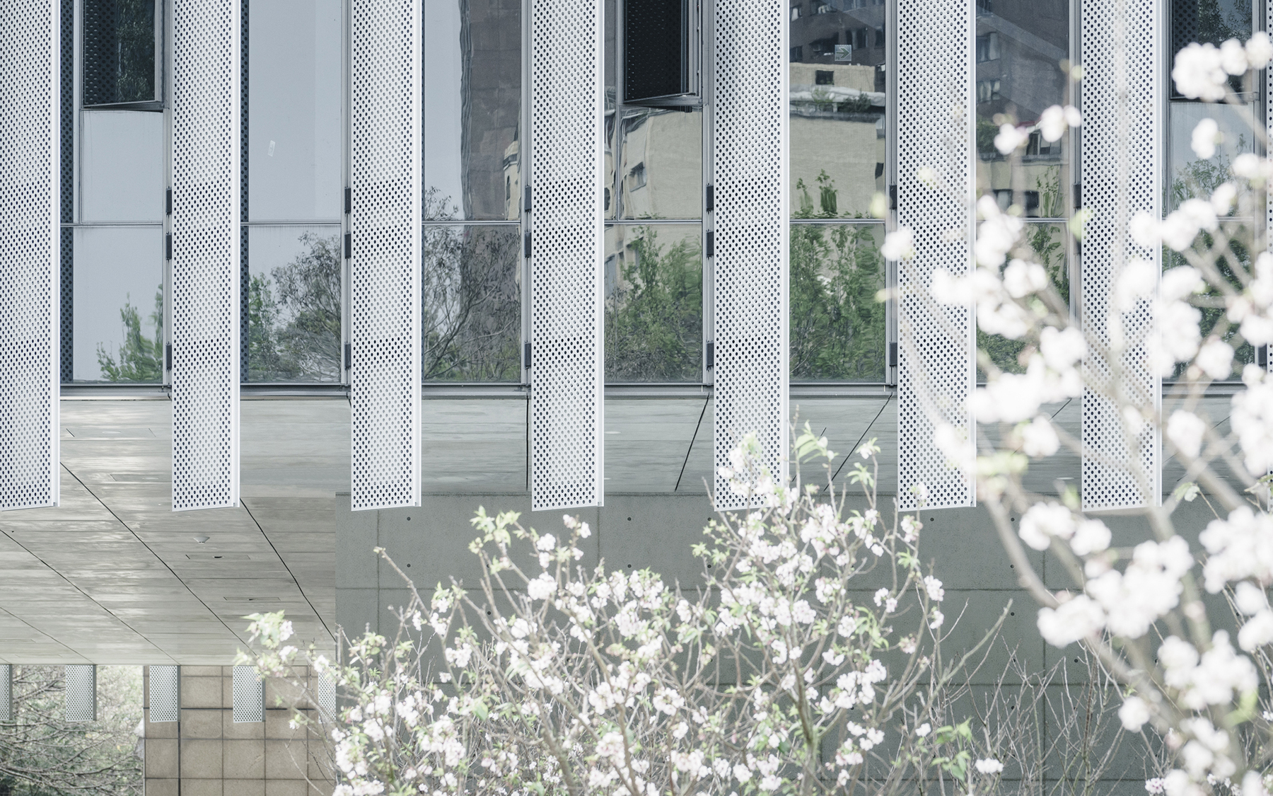 Gallery of NTU Cosmology Hall / KRIS YAO | ARTECH - 9