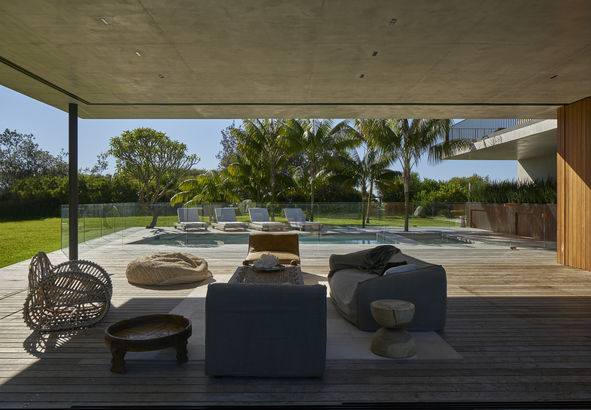 Gallery of Sunrise House / MCK Architecture & Interiors - 8