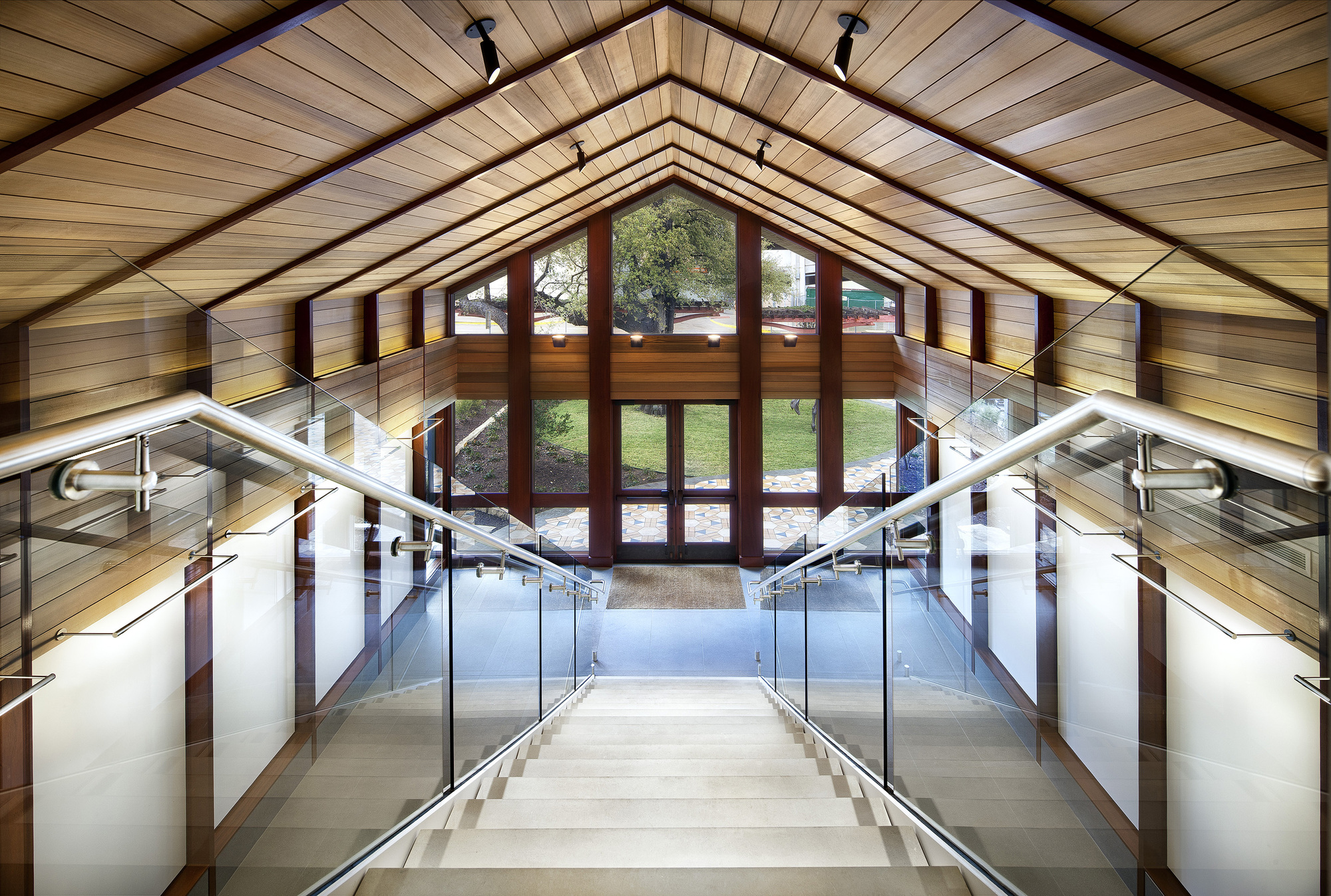 Gallery of Texas Exes Alumni Center / Miró Rivera Architects - 7
