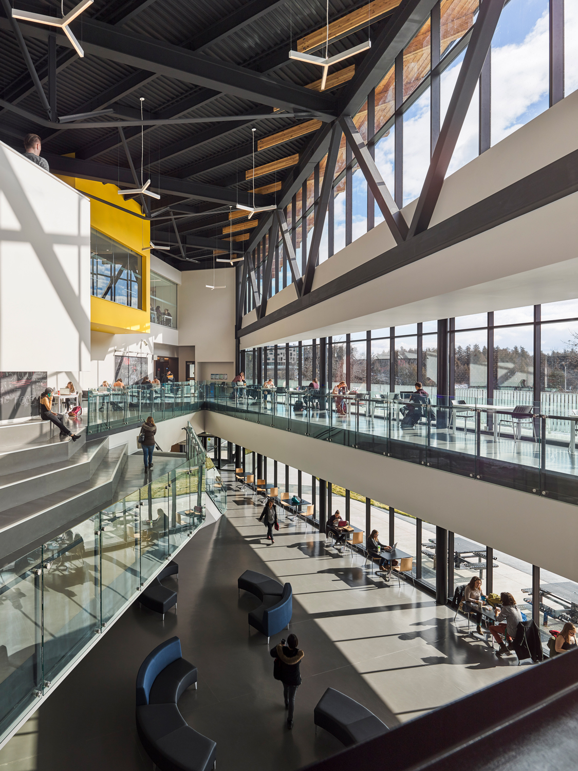 Gallery of Trent University Student Center / Teeple Architects - 3