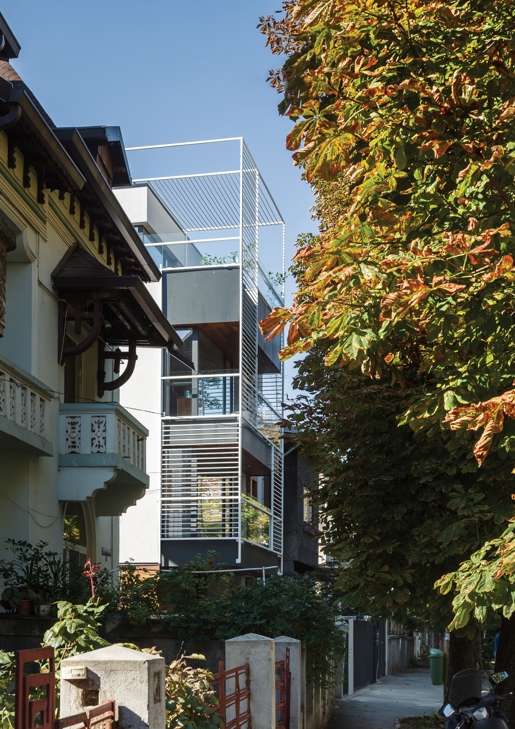 Gallery of Residential Building in Bucharest / Melon Design Studio - 3