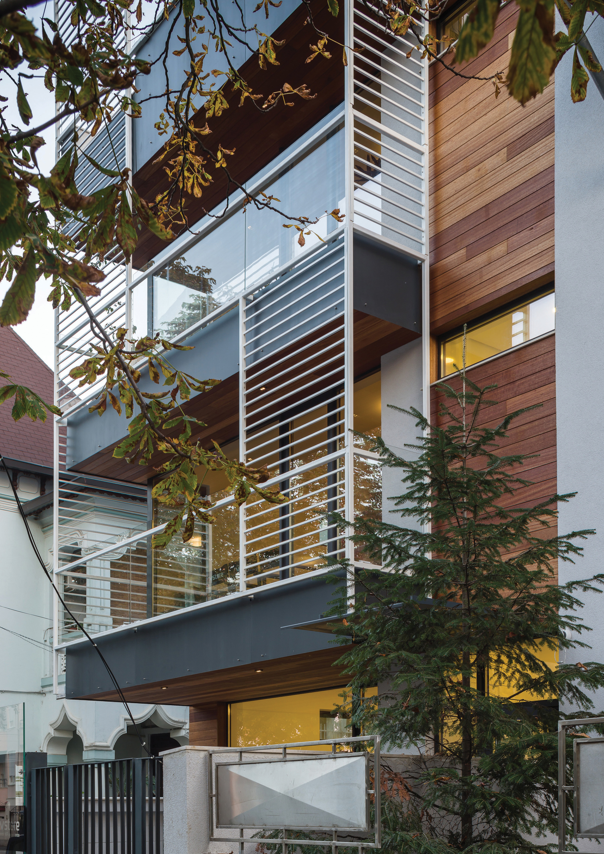 Gallery of Residential Building in Bucharest / Melon Design Studio - 11