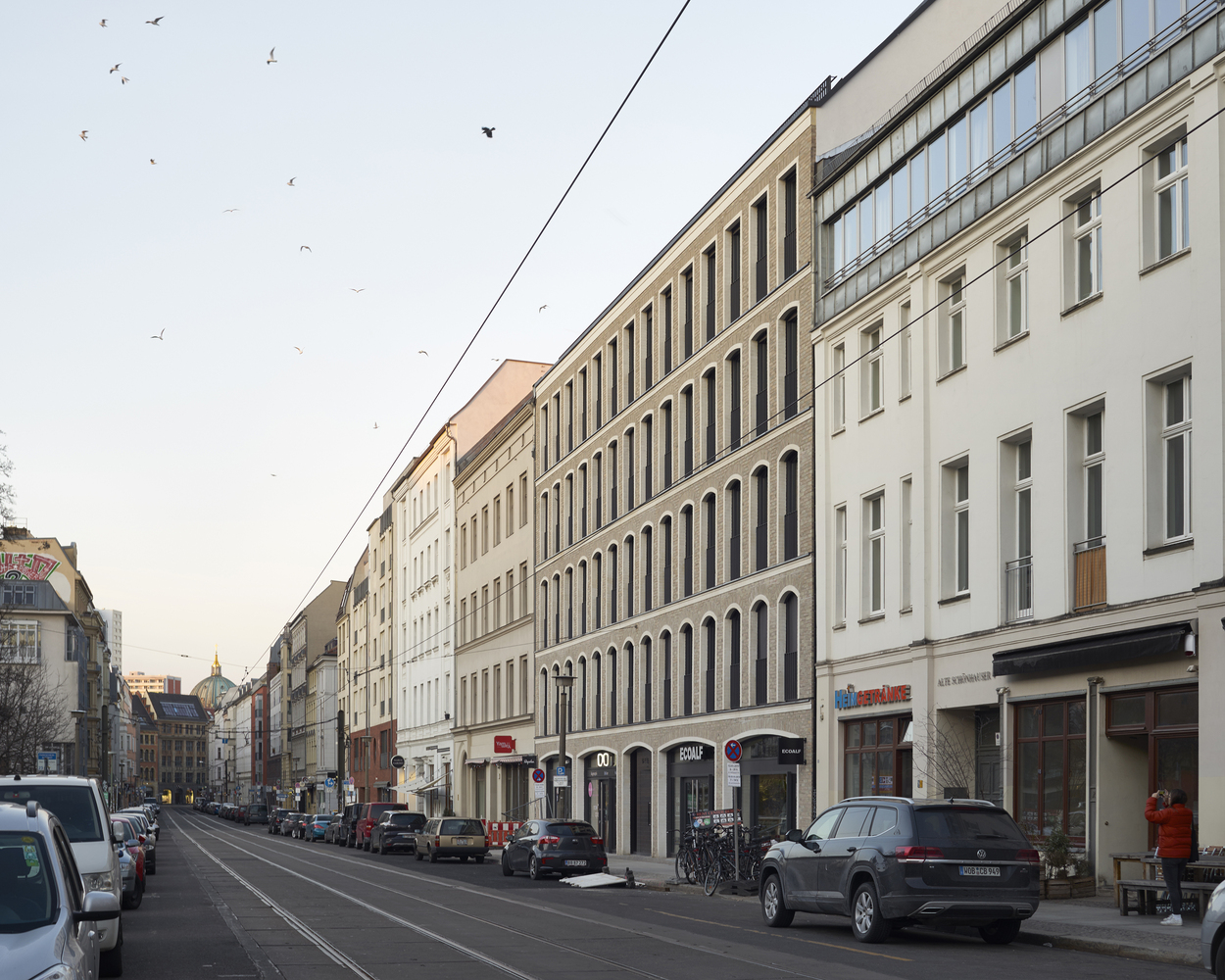 Gallery of Alte Schönhauser 5 / Tchoban Voss Architekten - 21