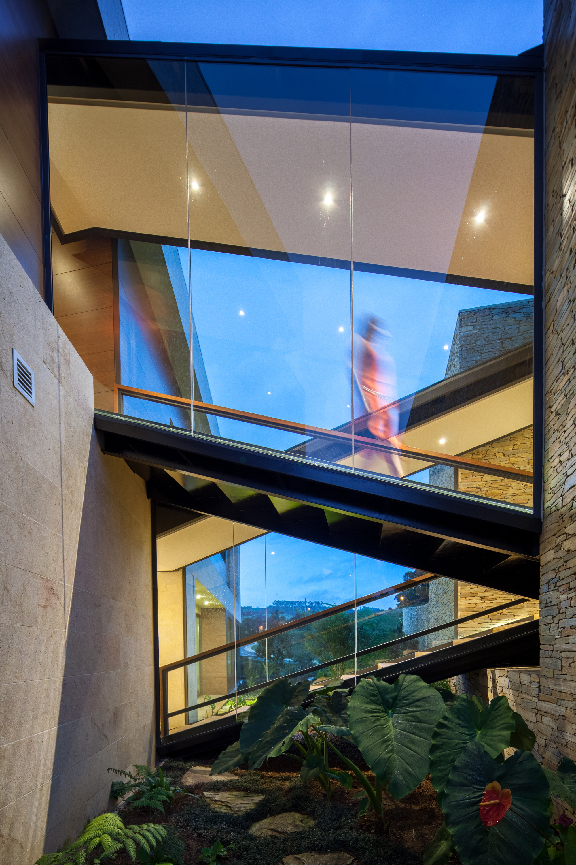 Gallery of Balmoral House / Jaime Rendon Arquitectos - 13