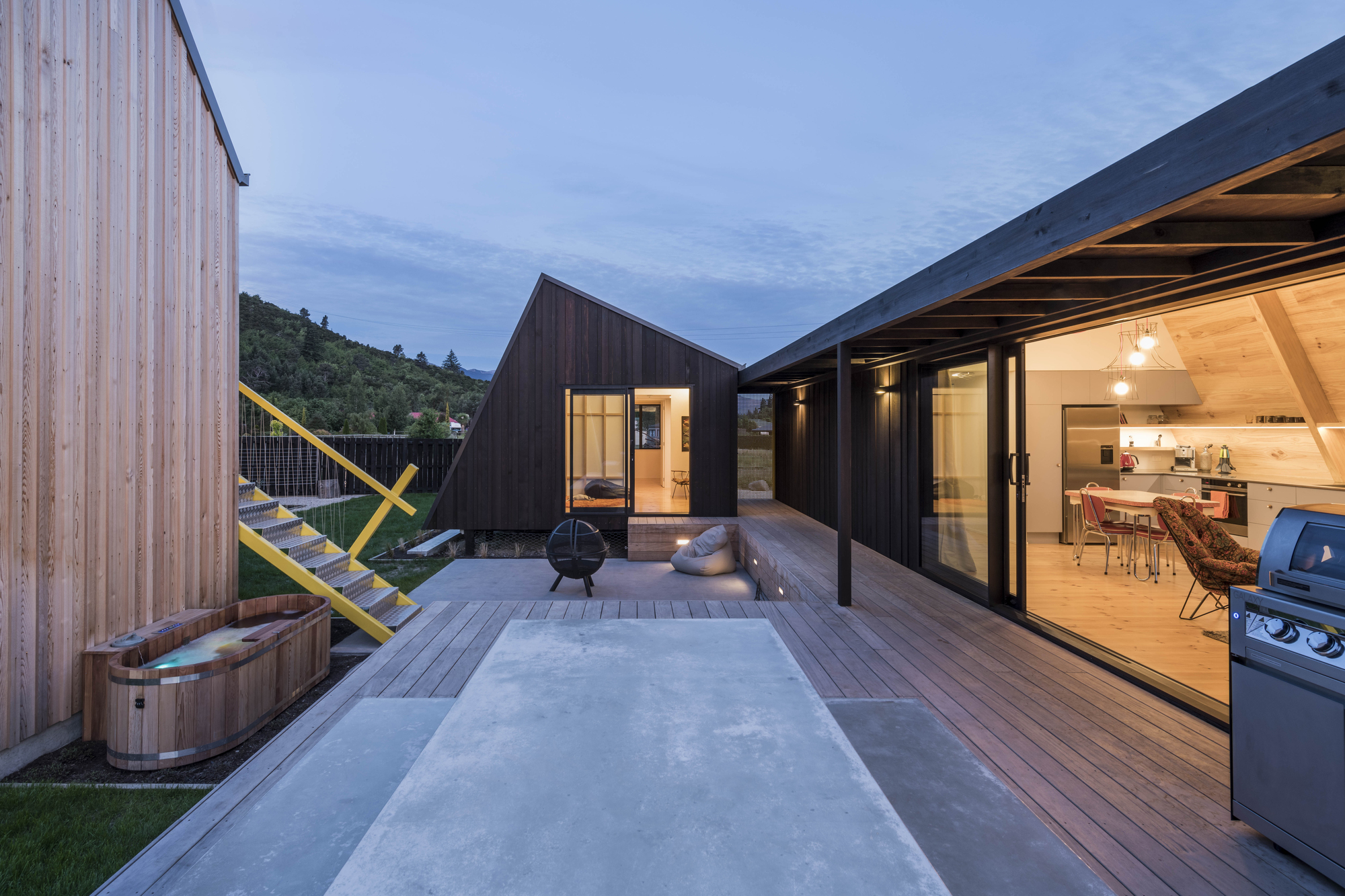 Gallery of The Family Bach / Allfrey + South Architects - 6