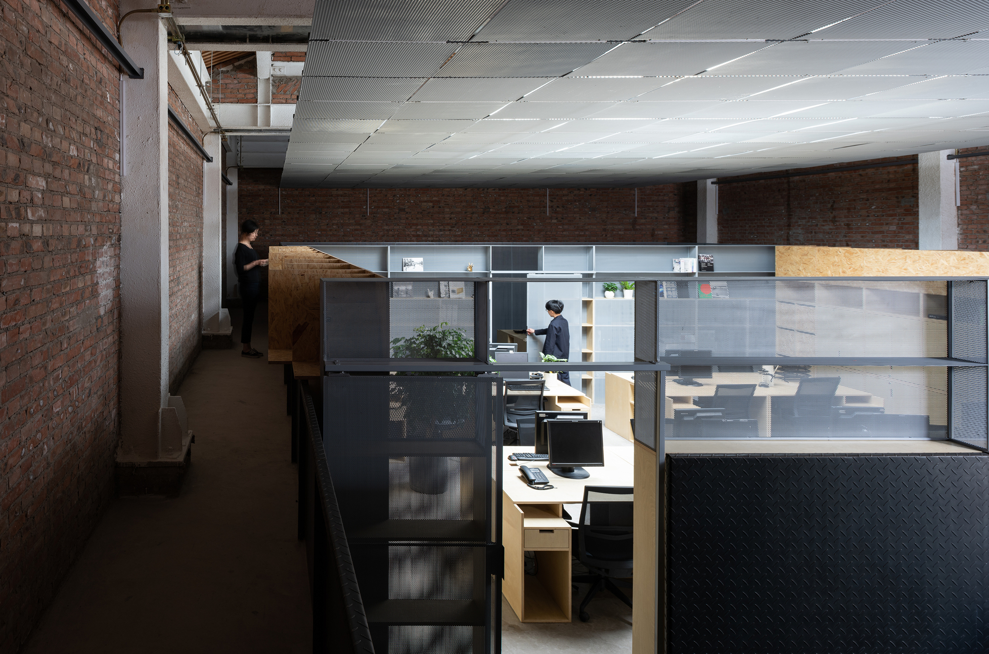 Gallery of Revitalizing Theatrical Hutongscape / MINOR lab - 25