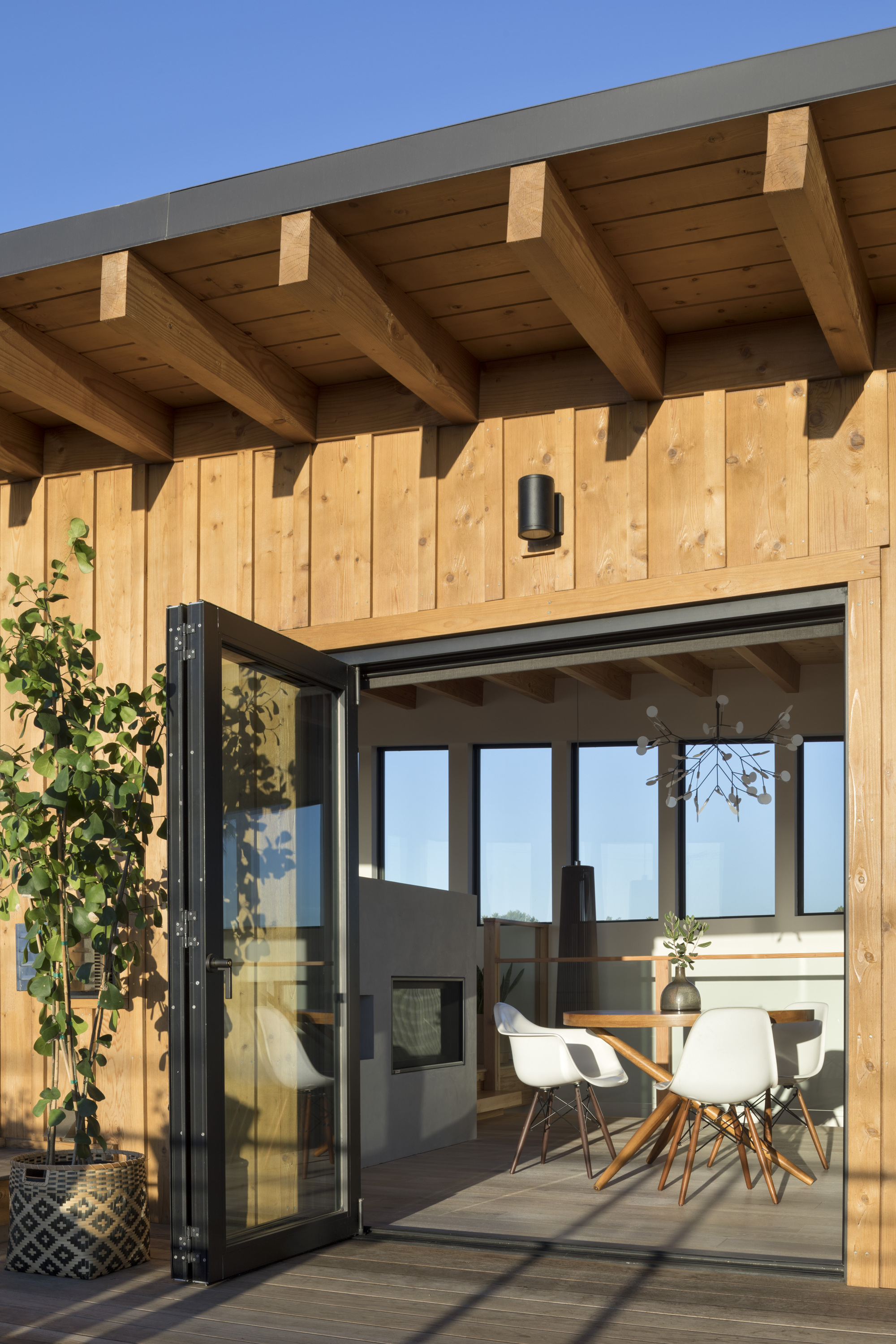 Gallery of Cornish House / Brett Farrow Architect - 7