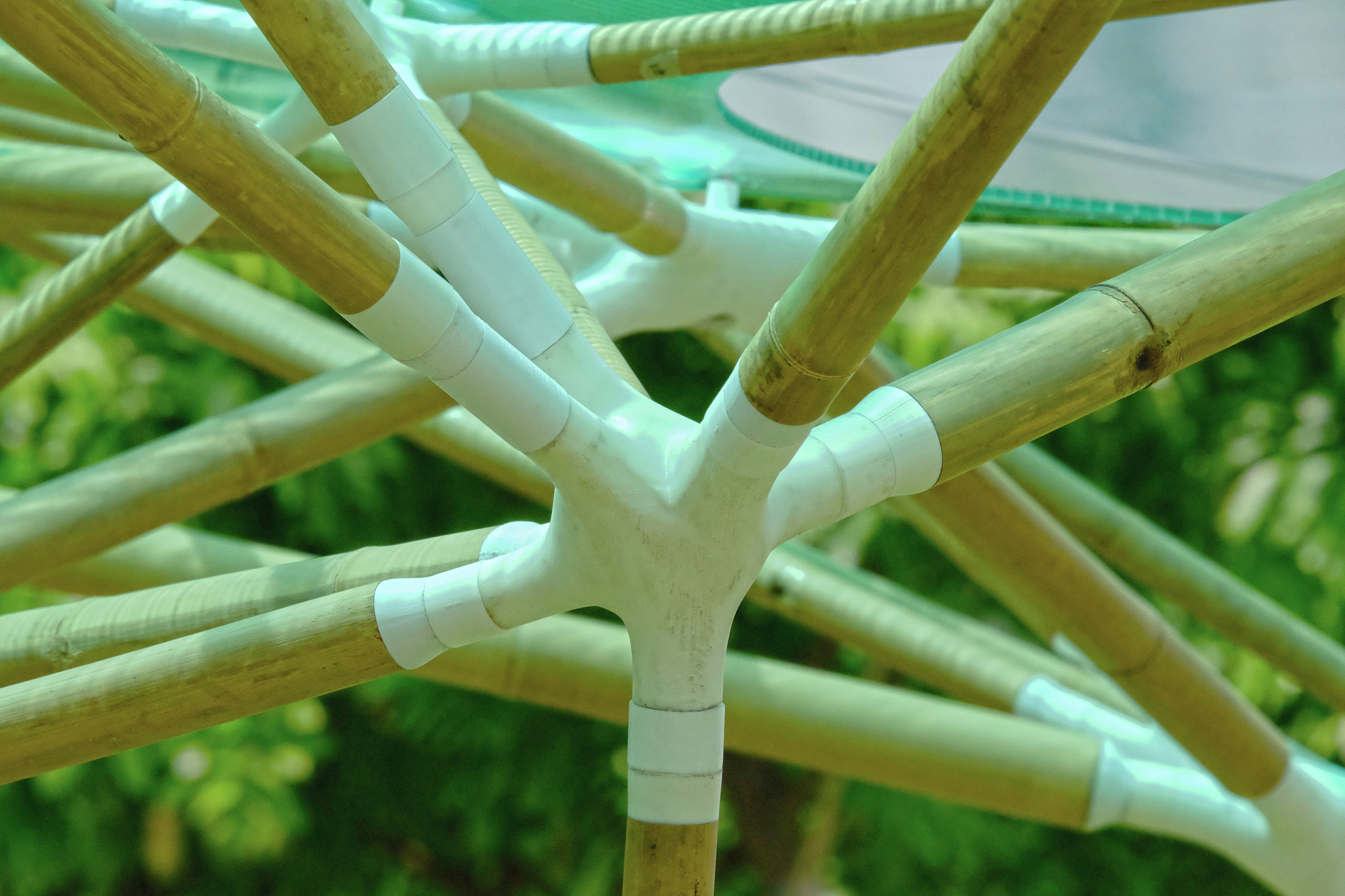 Gallery of Sombra Verde's 3D Printed Bamboo Structure Bridges the Gap ...