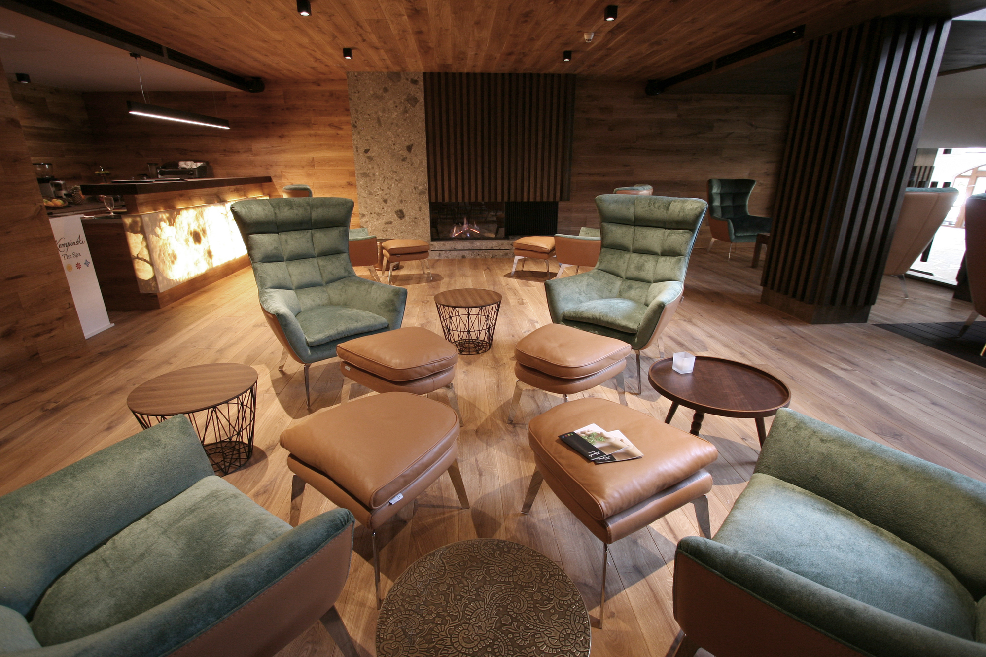 Gallery of The Spa / M1K3 PROJECT - 27