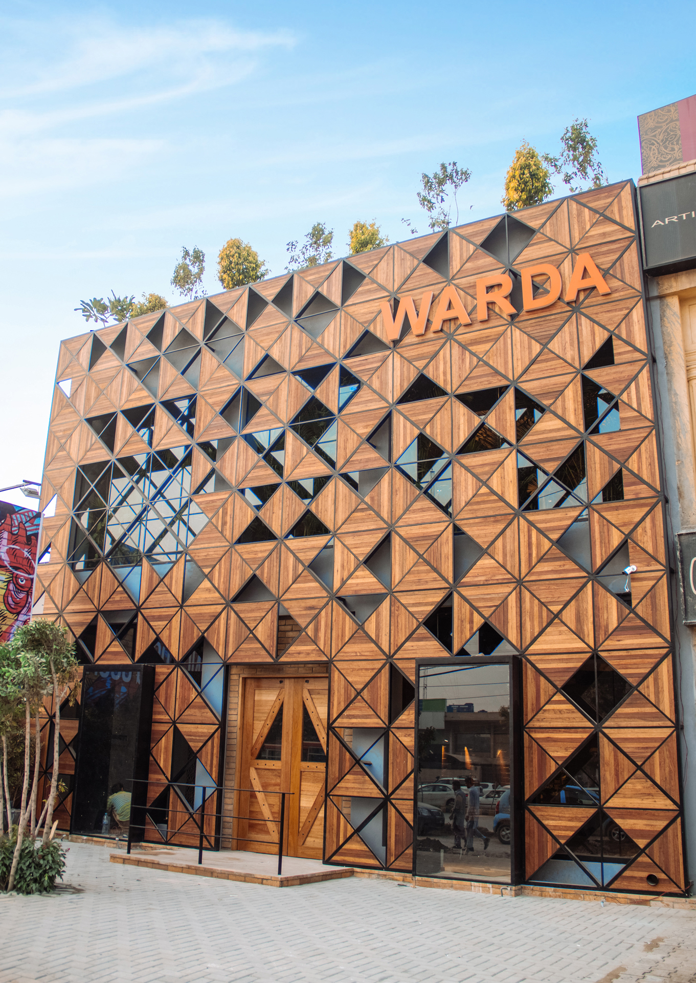 Gallery of Crafting a Retail / Metropolitan Studio of Architecture - 8