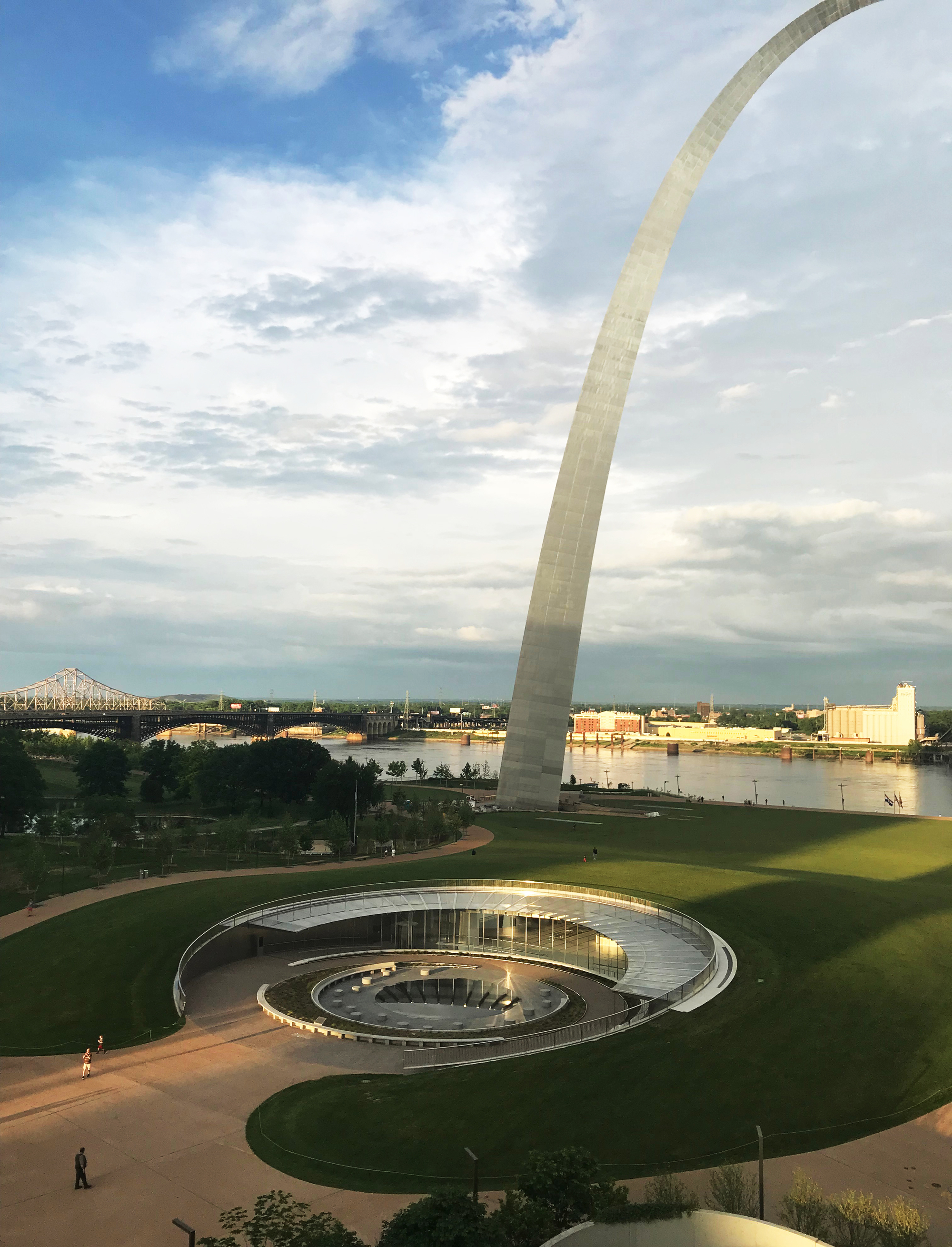 Gallery of Gateway Arch Museum / Cooper Robertson - 10