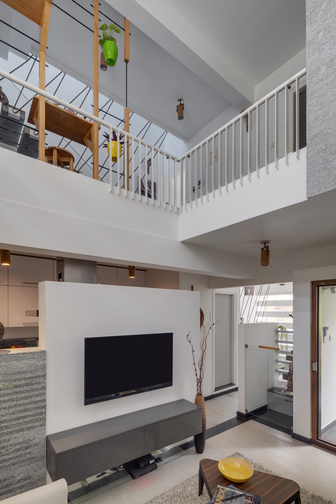 Gallery of Rohan / Ashwin Architects - 20