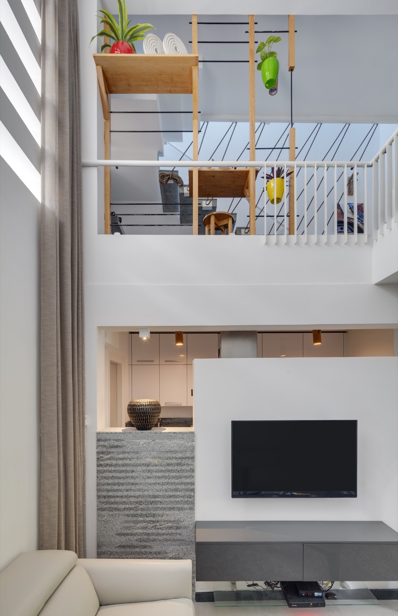 Gallery of Rohan / Ashwin Architects - 3