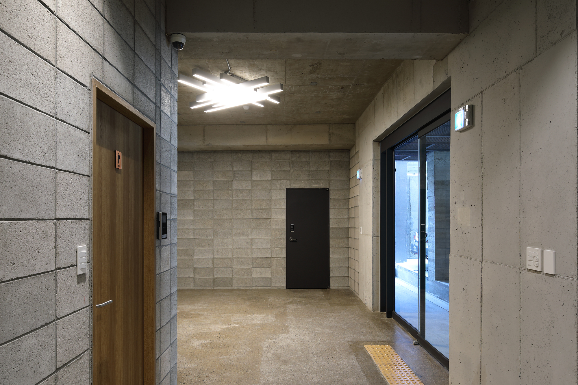 Gallery of Yeonnam-dong ZORB / modo architect office - 31