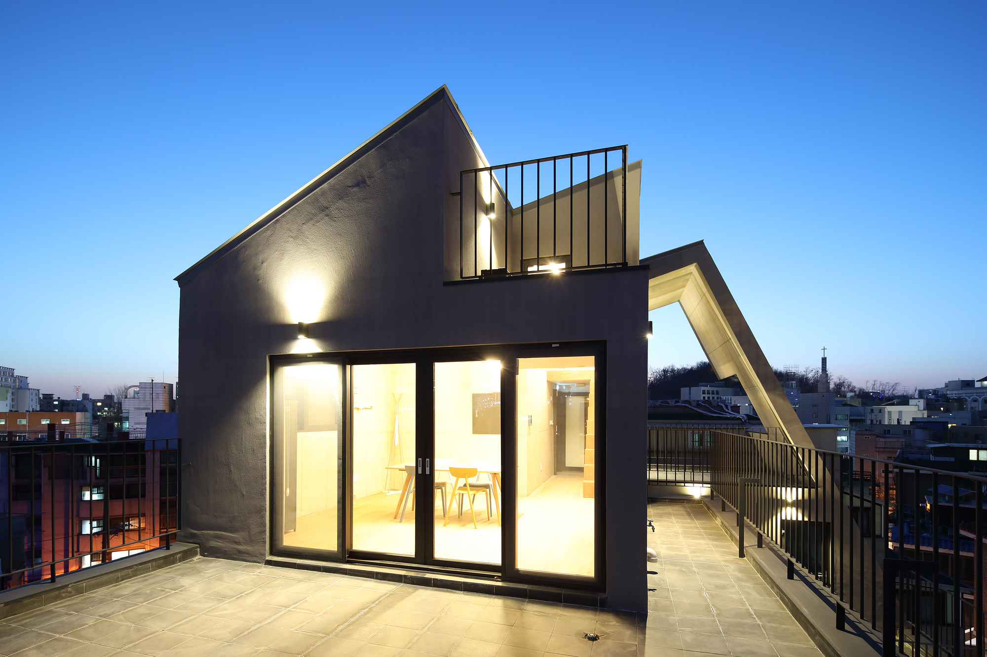 Gallery of Yeonnam-dong ZORB / modo architect office - 21