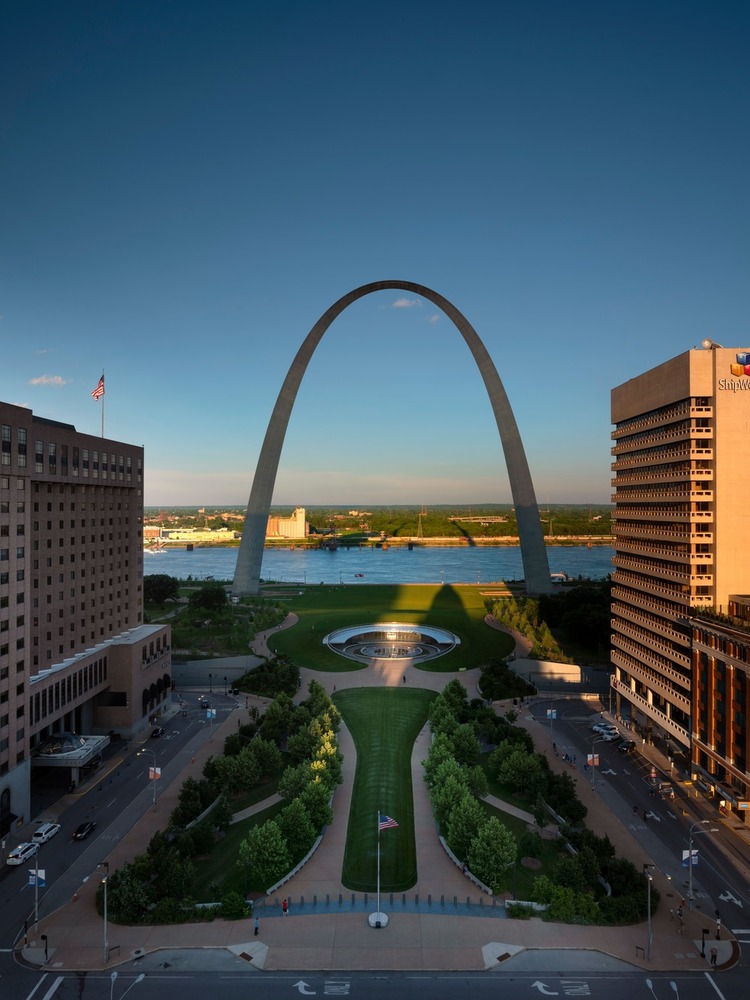 Gallery of Gateway Arch Museum / Cooper Robertson - 20