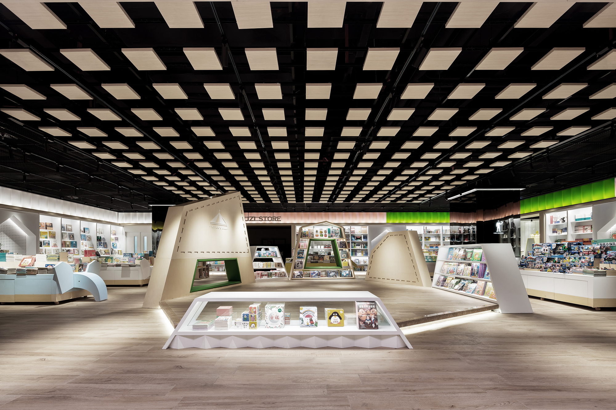 Gallery of Yan Ji You Flagship Store in K11 Guangzhou / Karv One Design - 3