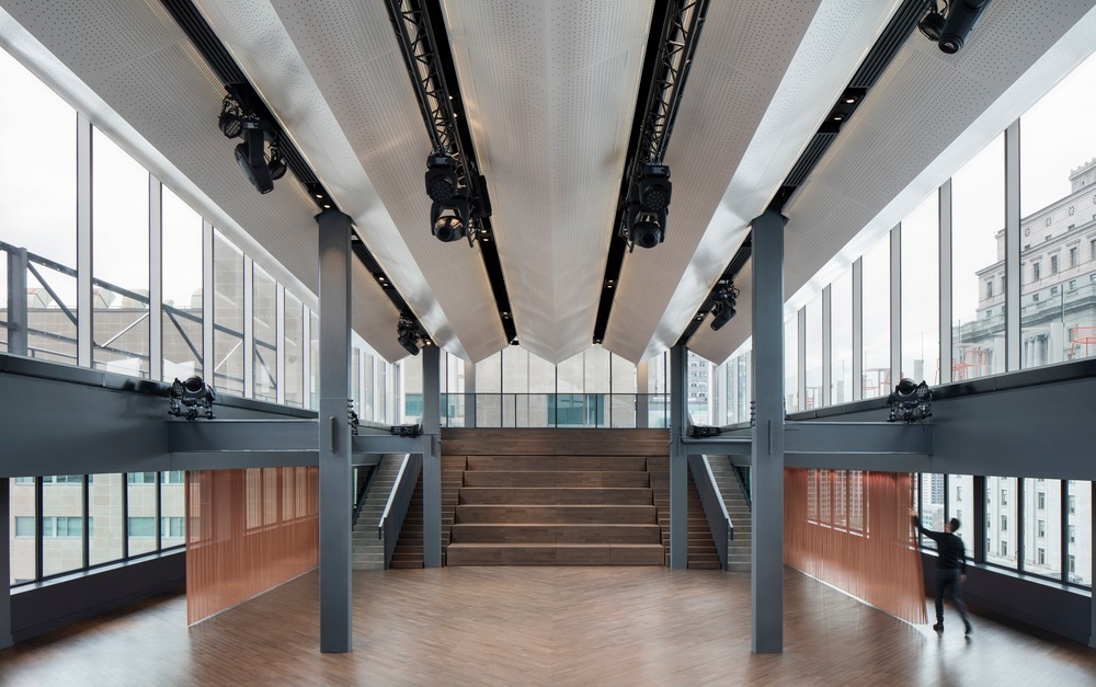 Gallery of Espace C2 / Sid Lee Architecture - 3