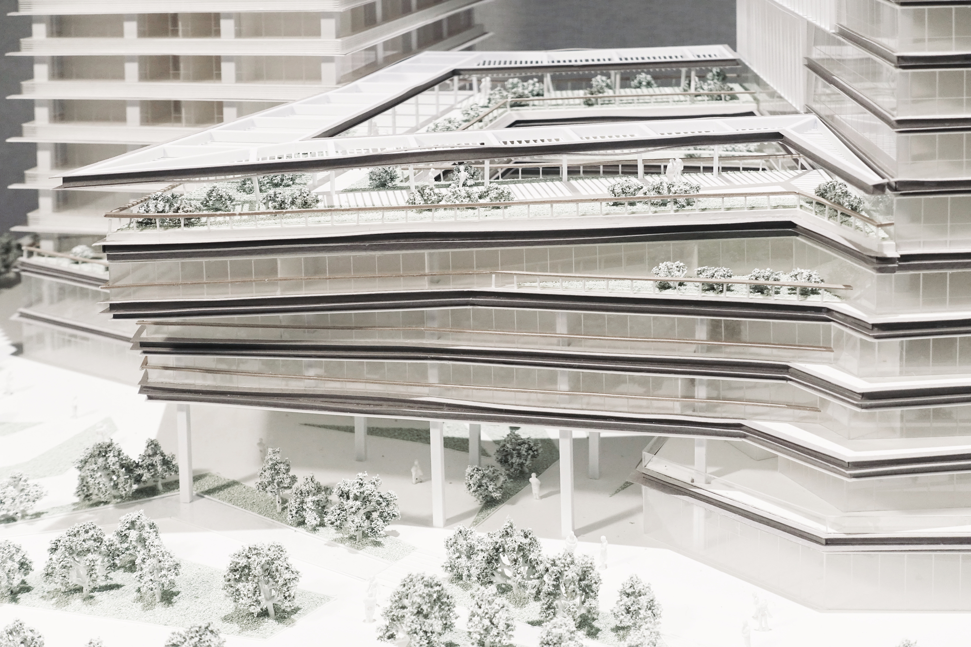 Galeria de LWK & Partners projeta complexo de uso misto ao lado da sede ...