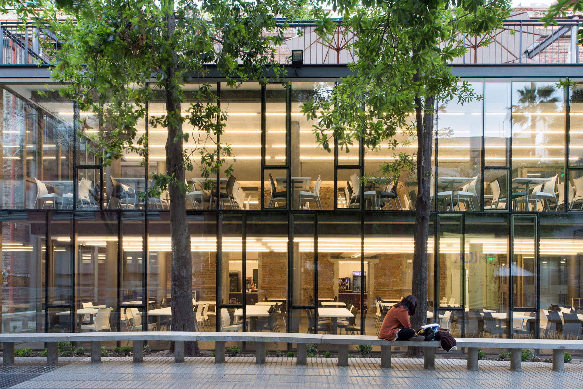 Gallery of UC Casa Central's Student Cafeteria / OMN Arquitectos - 8