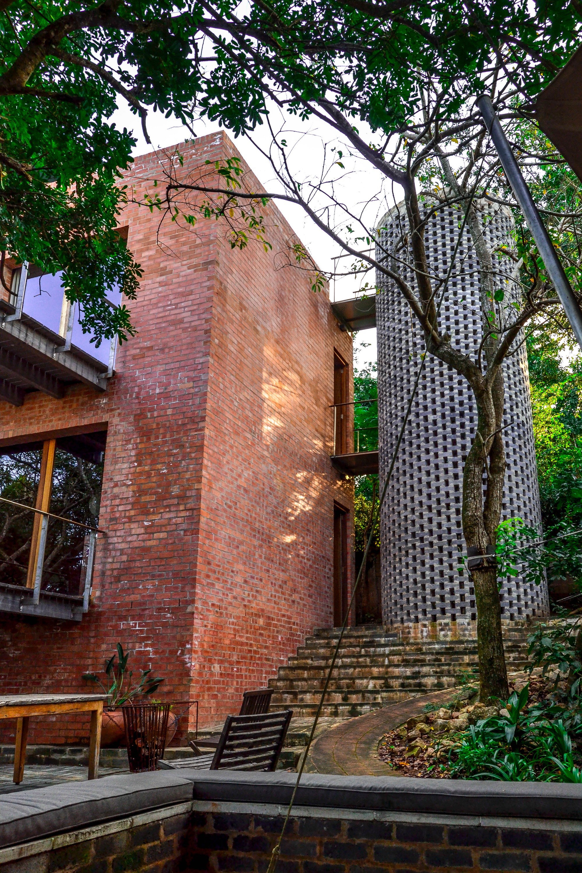 Gallery of 5 Magistrate Towers / Jeremy Steere Architect - 11