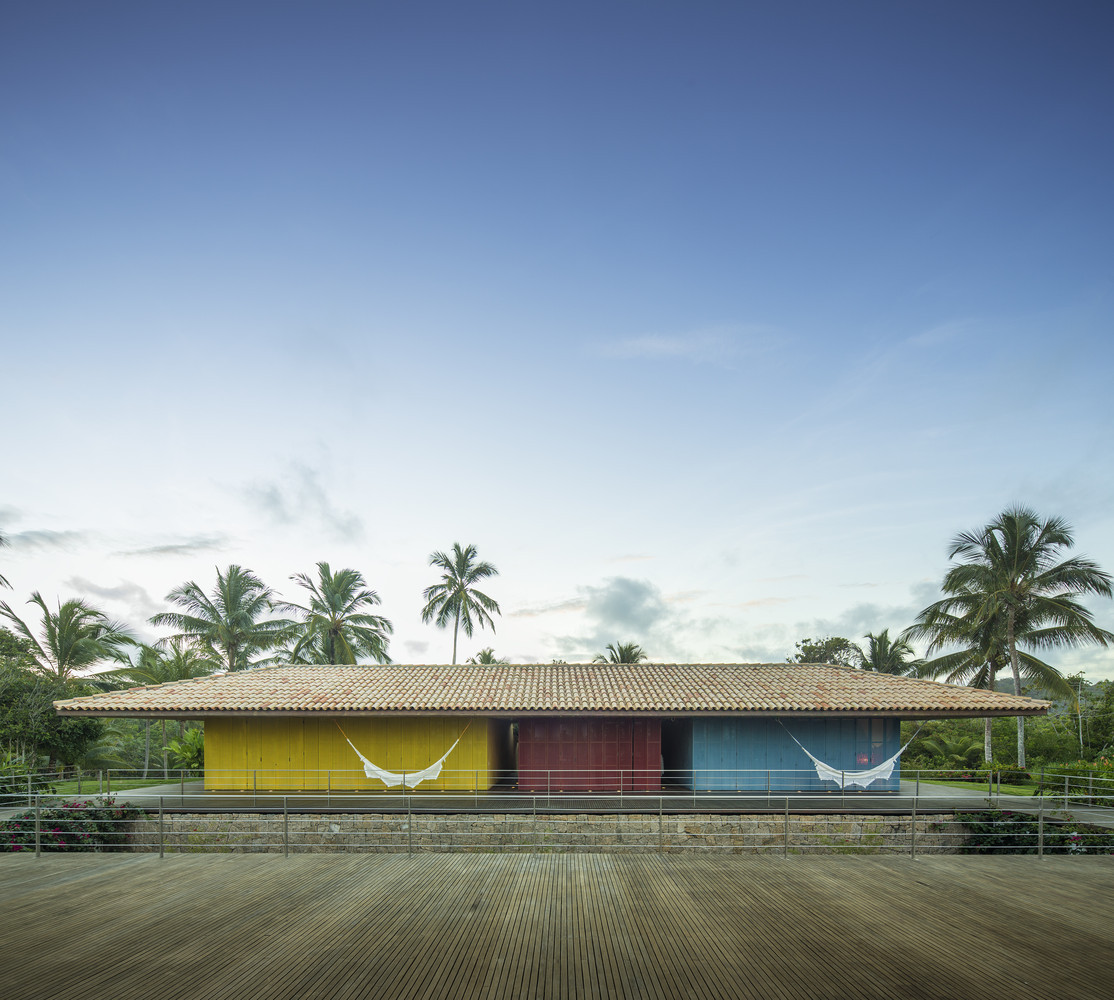 Gallery of Colorful Contemporary Brazilian Architecture - 3