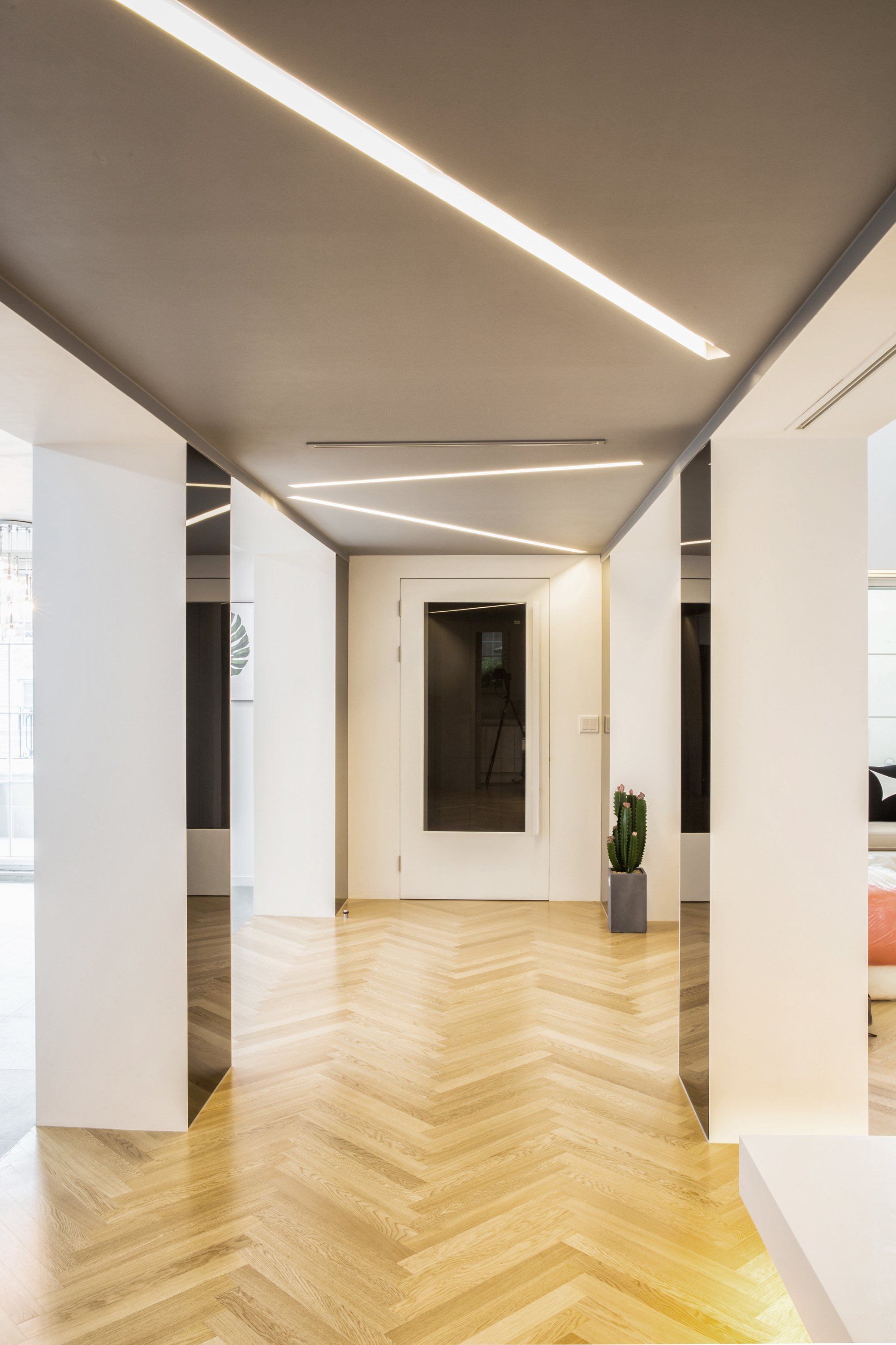 Gallery of The Modern Square / G/O Architecture - 30