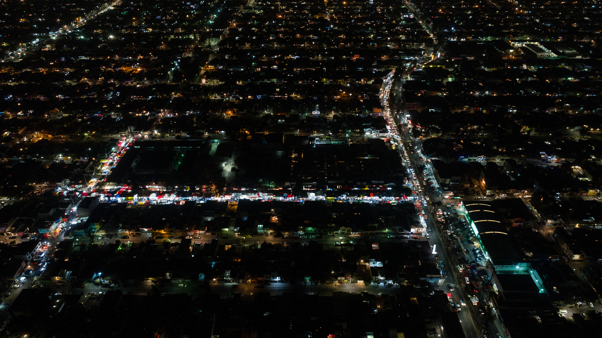 Gallery of Soy de Azteca: A Photographic Essay of Aesthetics in Mexico ...