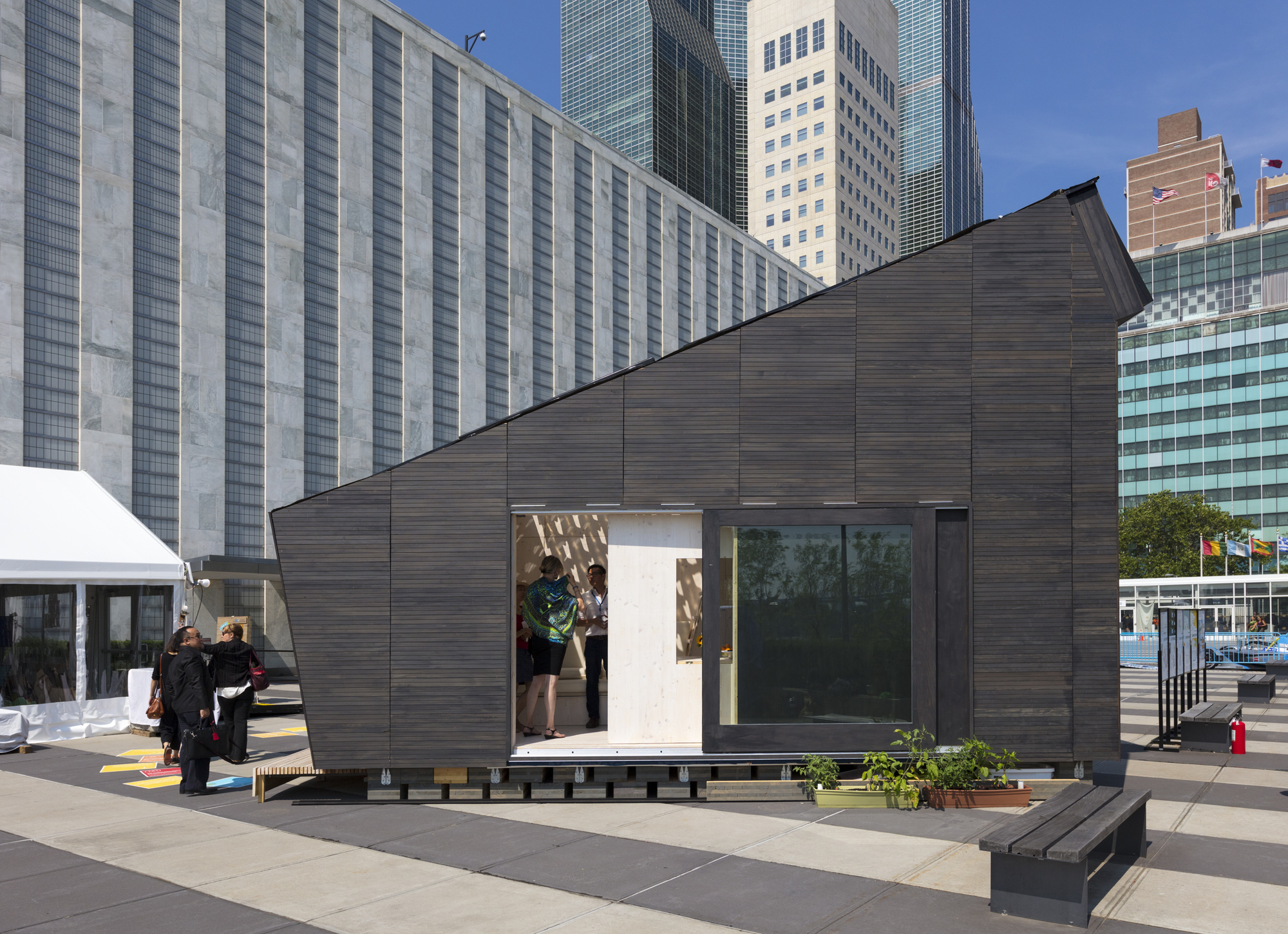 Gallery of UN and Yale University Unveil "Tiny House" as the Future of ...