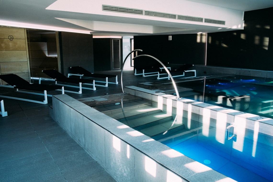 Galería de YOUTOPIA the sports club Trapenses / Alonso, Balaguer y ...
