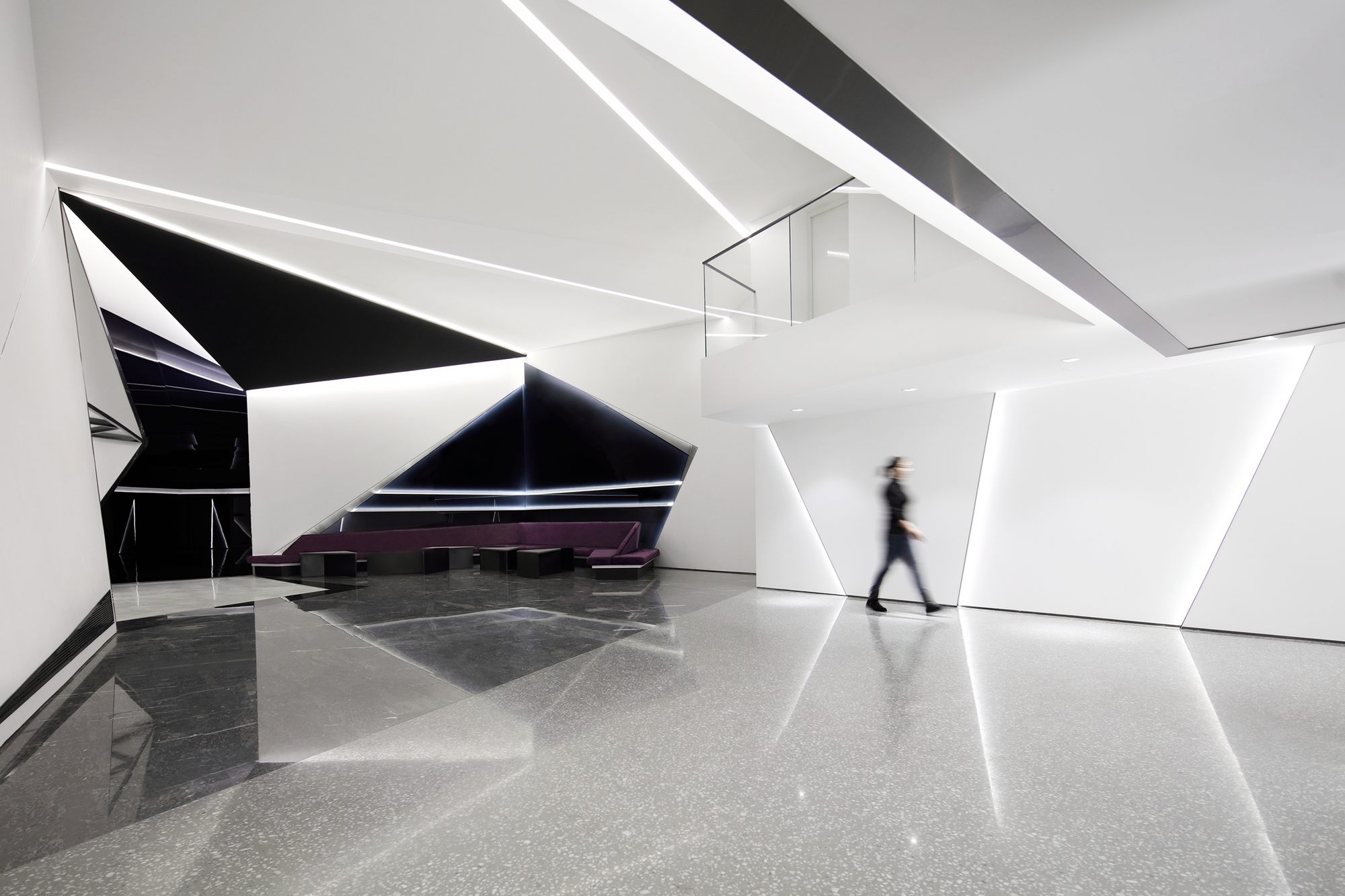 Gallery of MOMO Office / PAL Design - 19