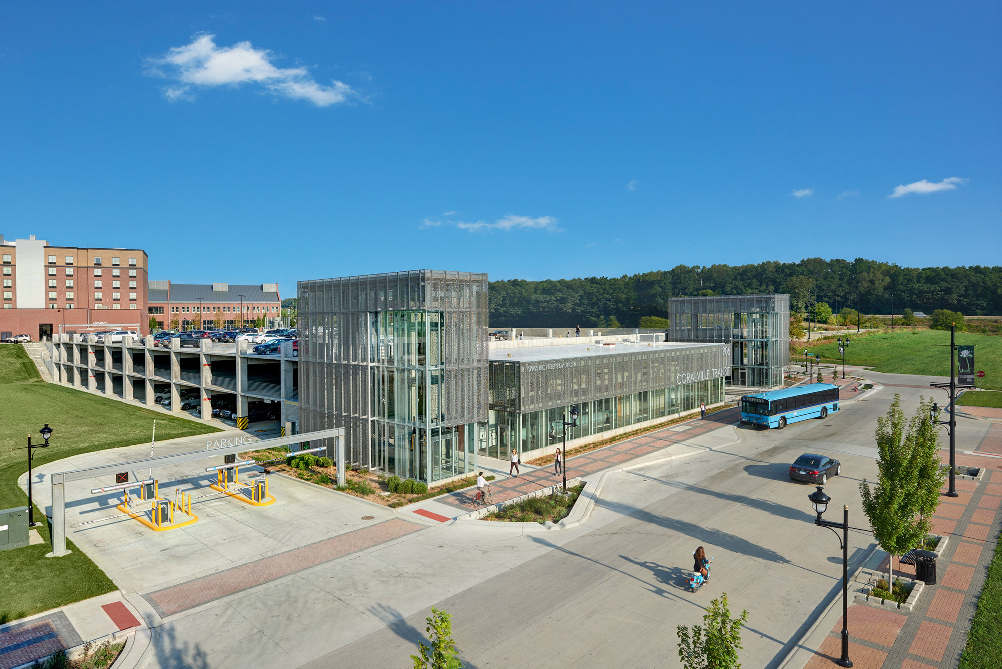 Gallery of Coralville Intermodal Facility / Neumann Monson Architects - 6