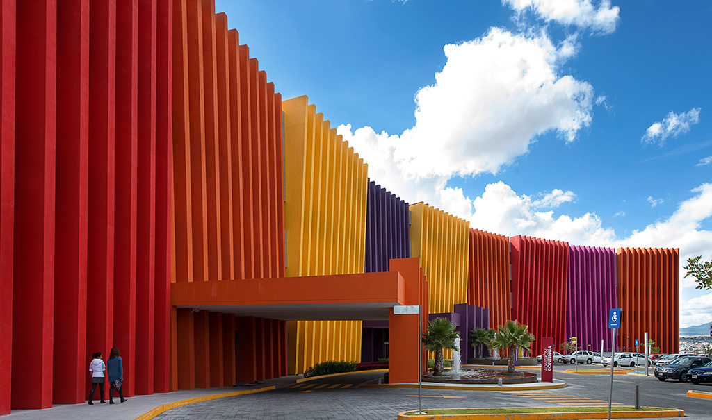 Gallery of A Tribute to the Color of Contemporary Mexican Architecture - 18